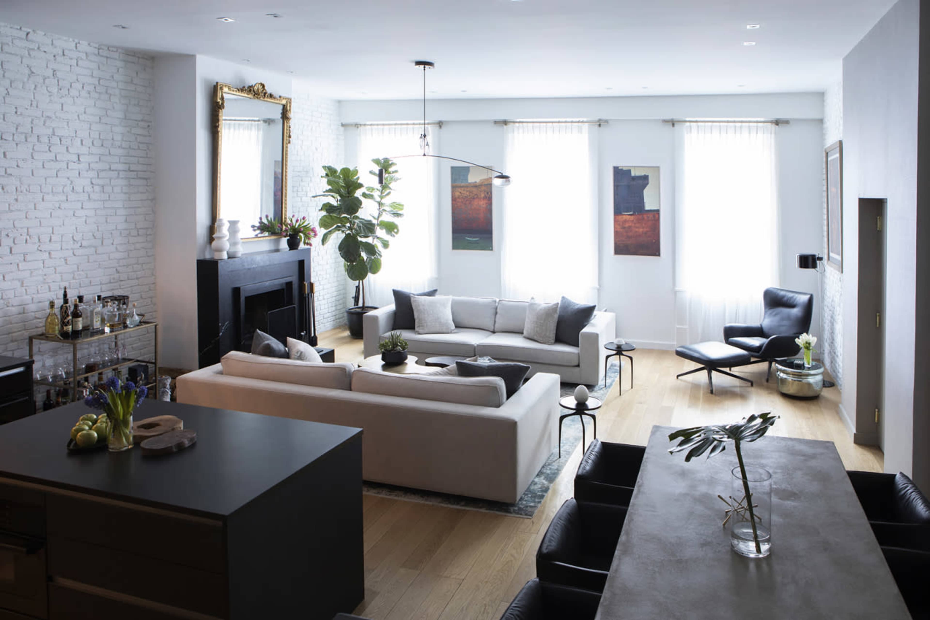 Sunny, fully renovated apartment with 13' ceilings in Chelsea, NYC, NY ...