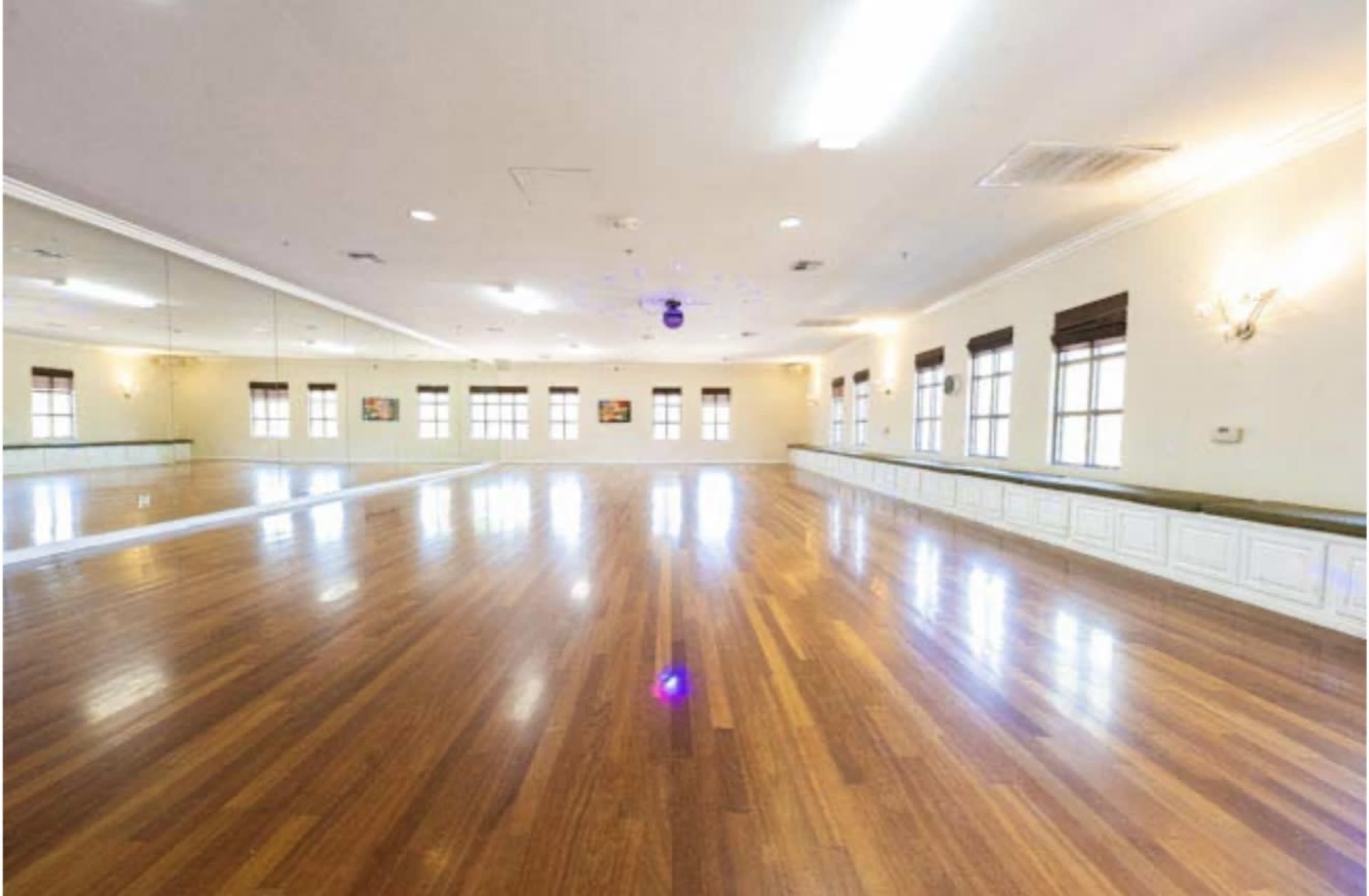 The Stage | Stunning 2,000 sq.ft. Dance Studio for Rehearsals & Events ...