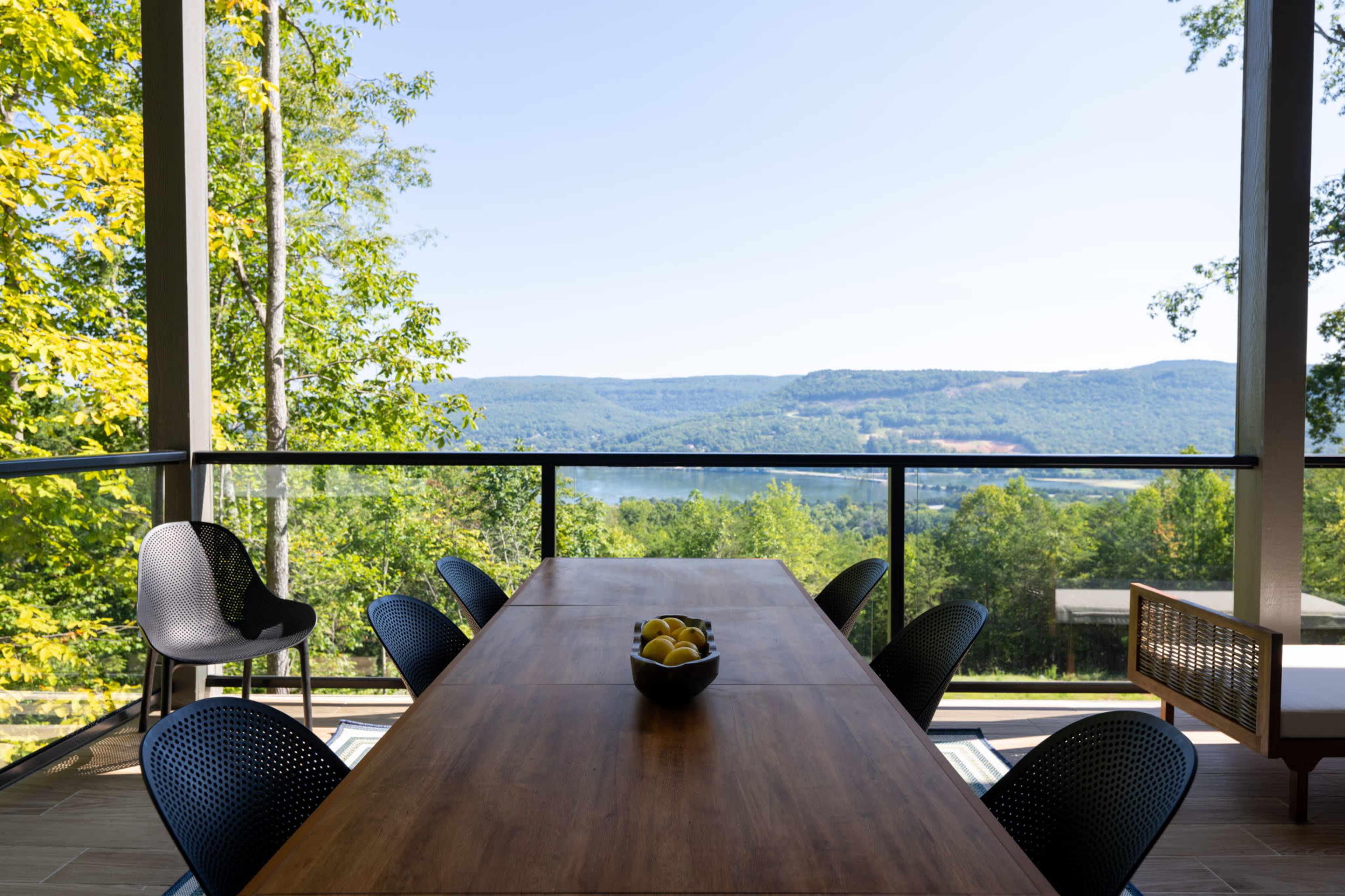 Lakeside Bluff | Luxury Lake House with Insane Water View, Guild, TN ...