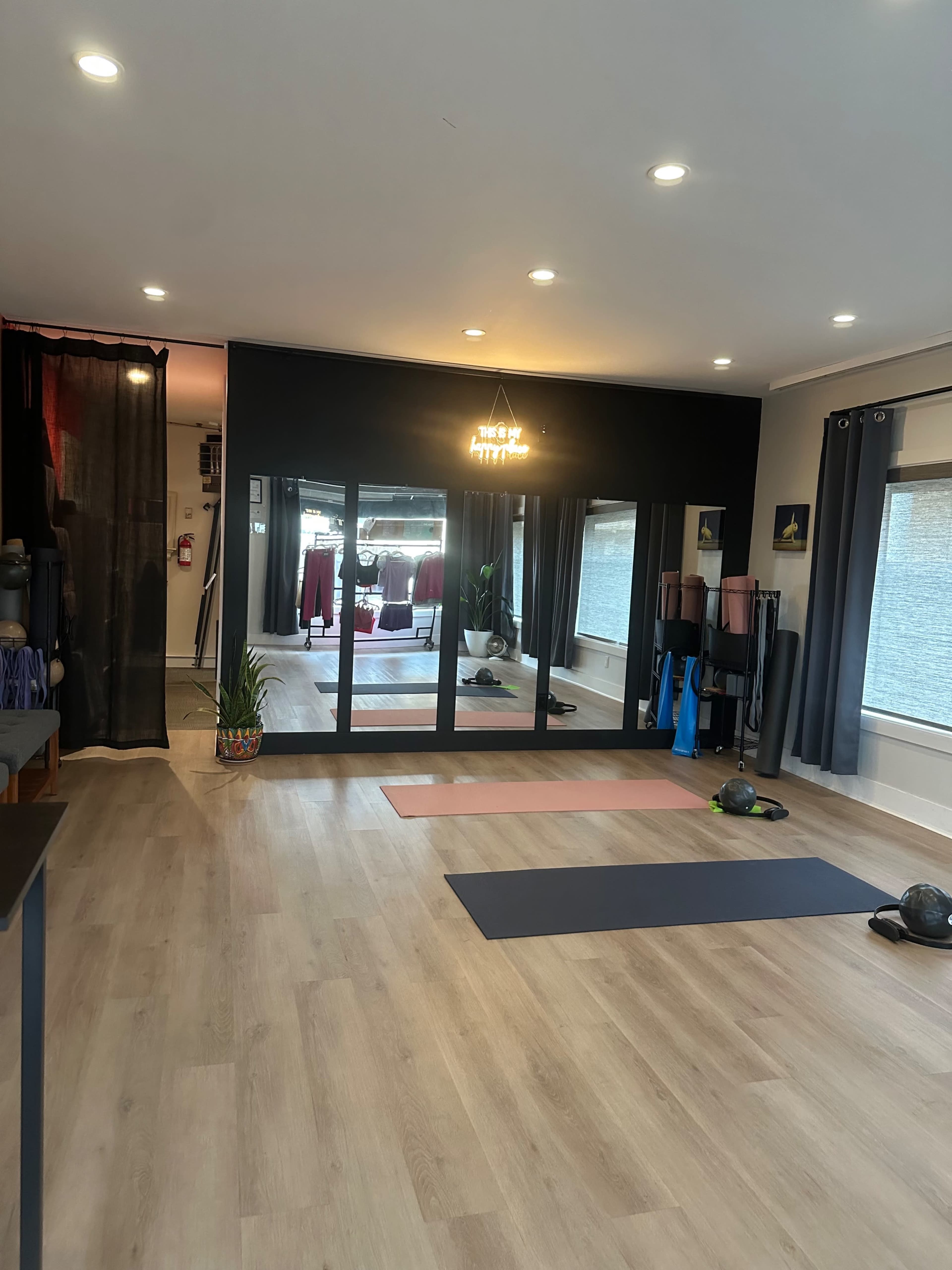 Flow Rehab Studio | Cozy and Bright Studio, Pinole, CA | Event | Peerspace