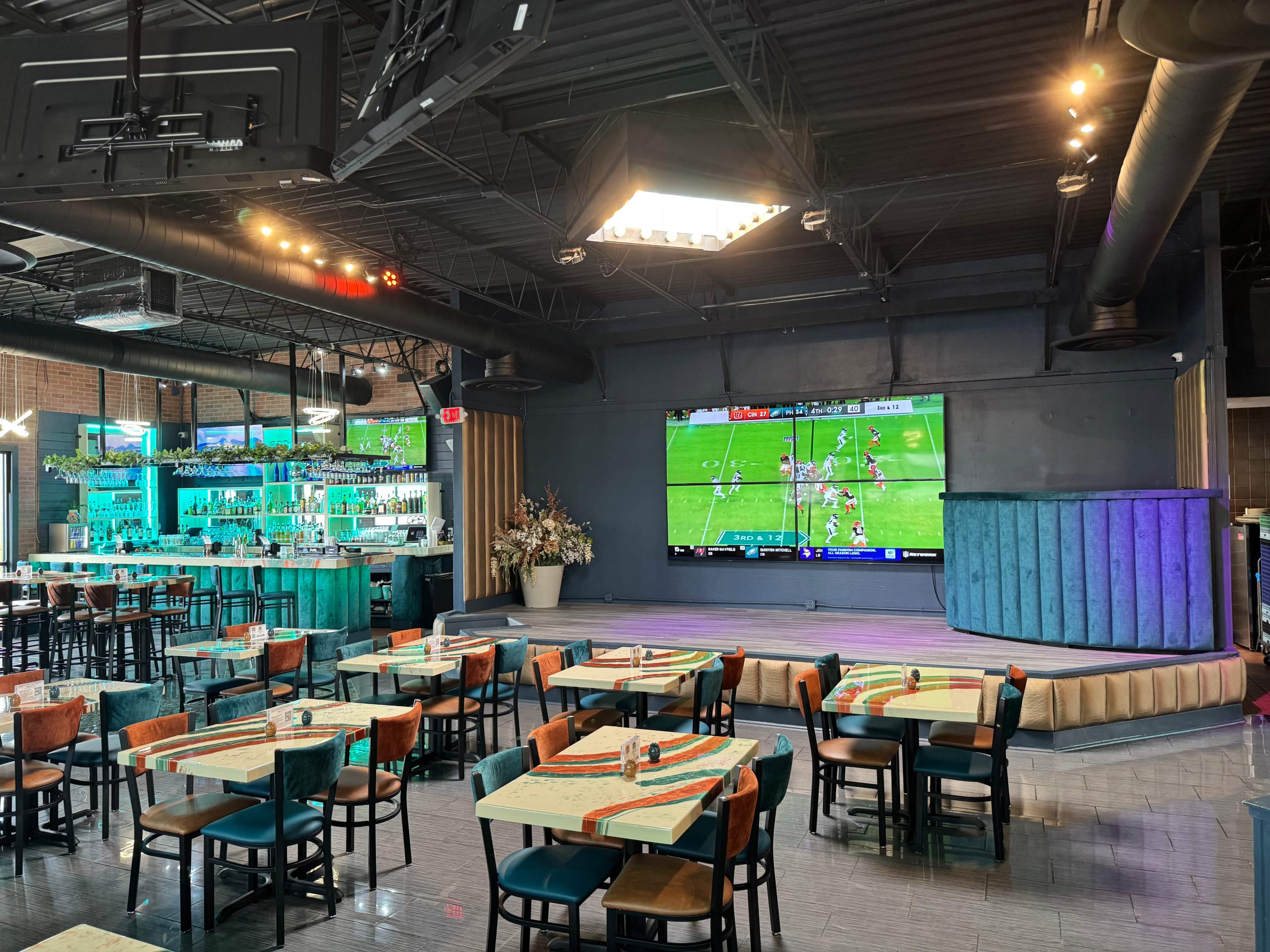 Traditions Global Cuisine | Large Modern Restaurant with Flexible ...