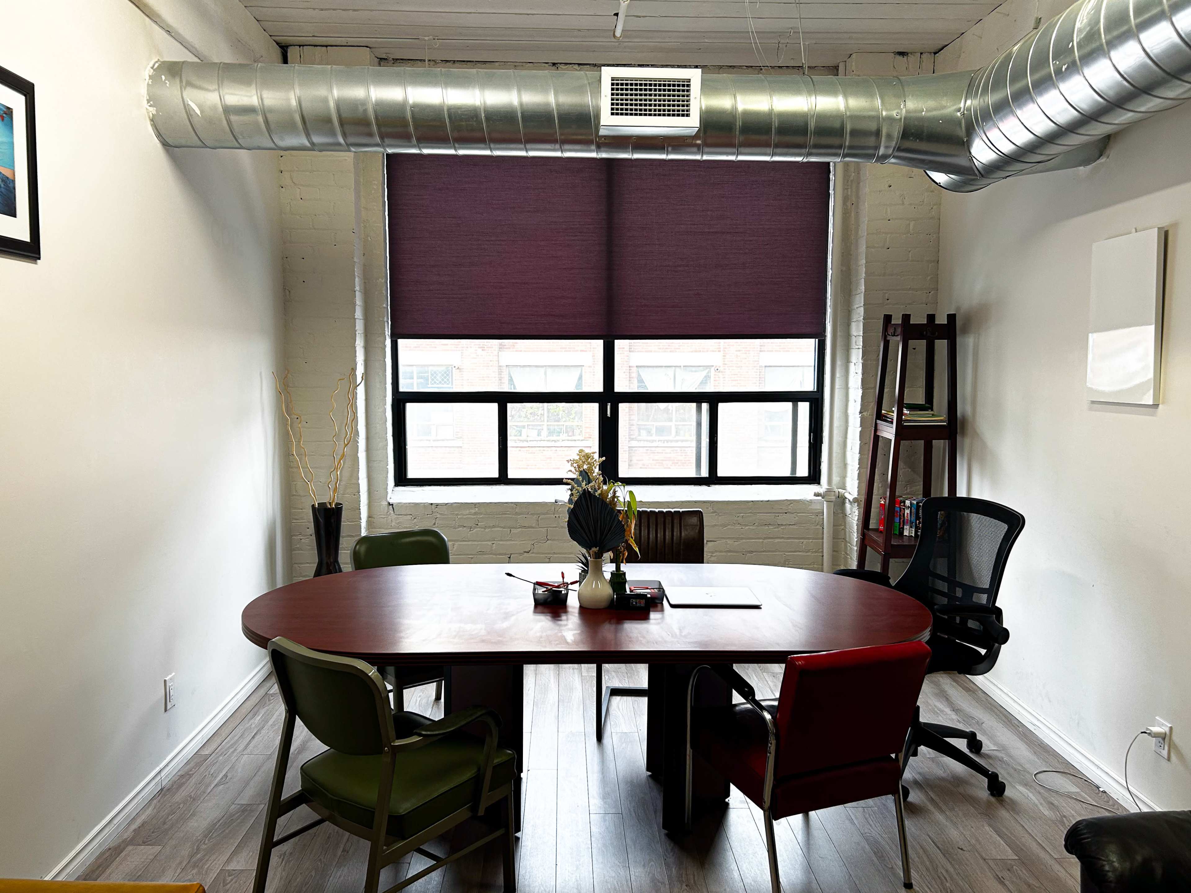 Downtown Spacious Creative Studio With Communal Spaces, toronto | Off ...