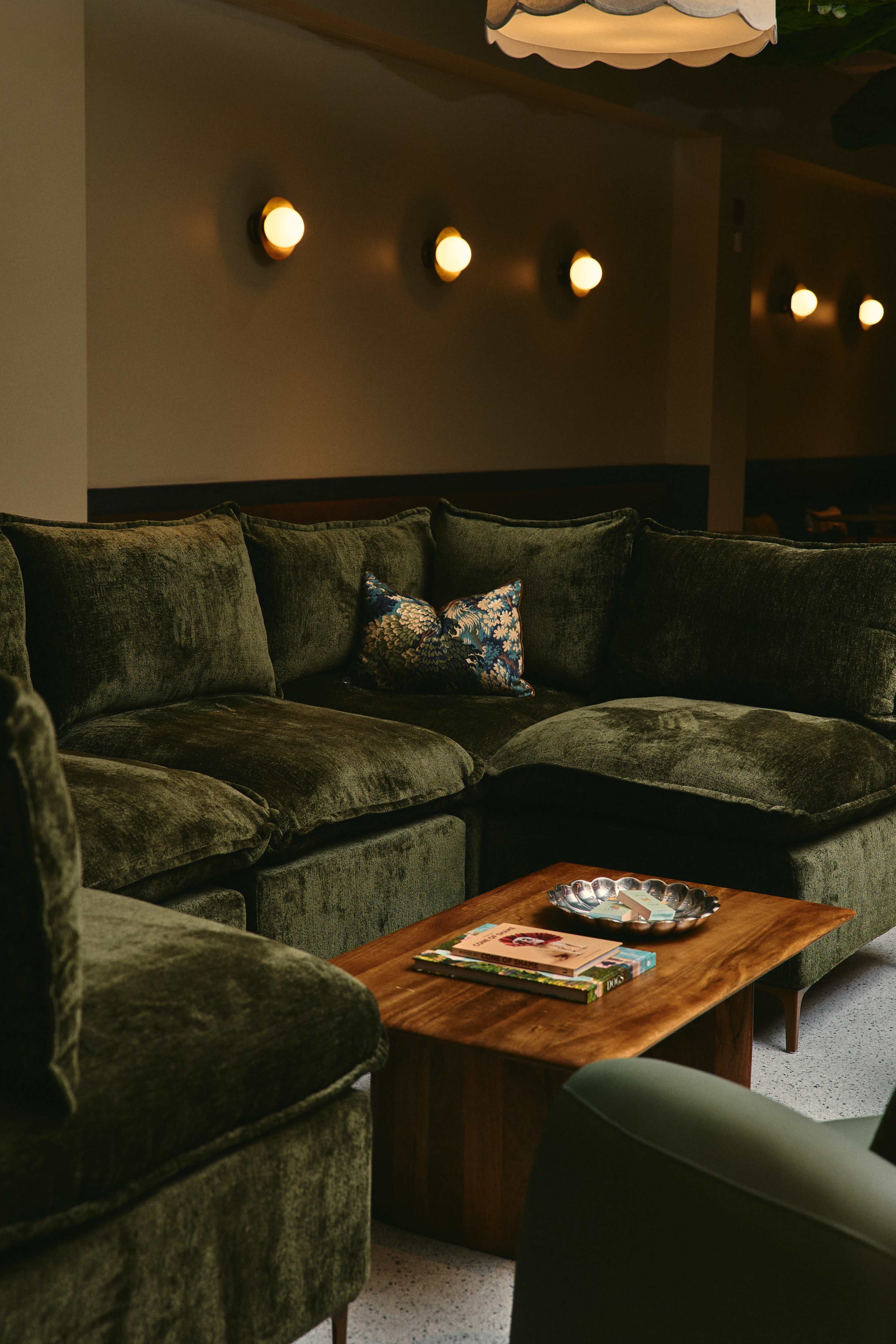 Hound House | Chic Downtown Social Club with Café and Bar, Toronto ...