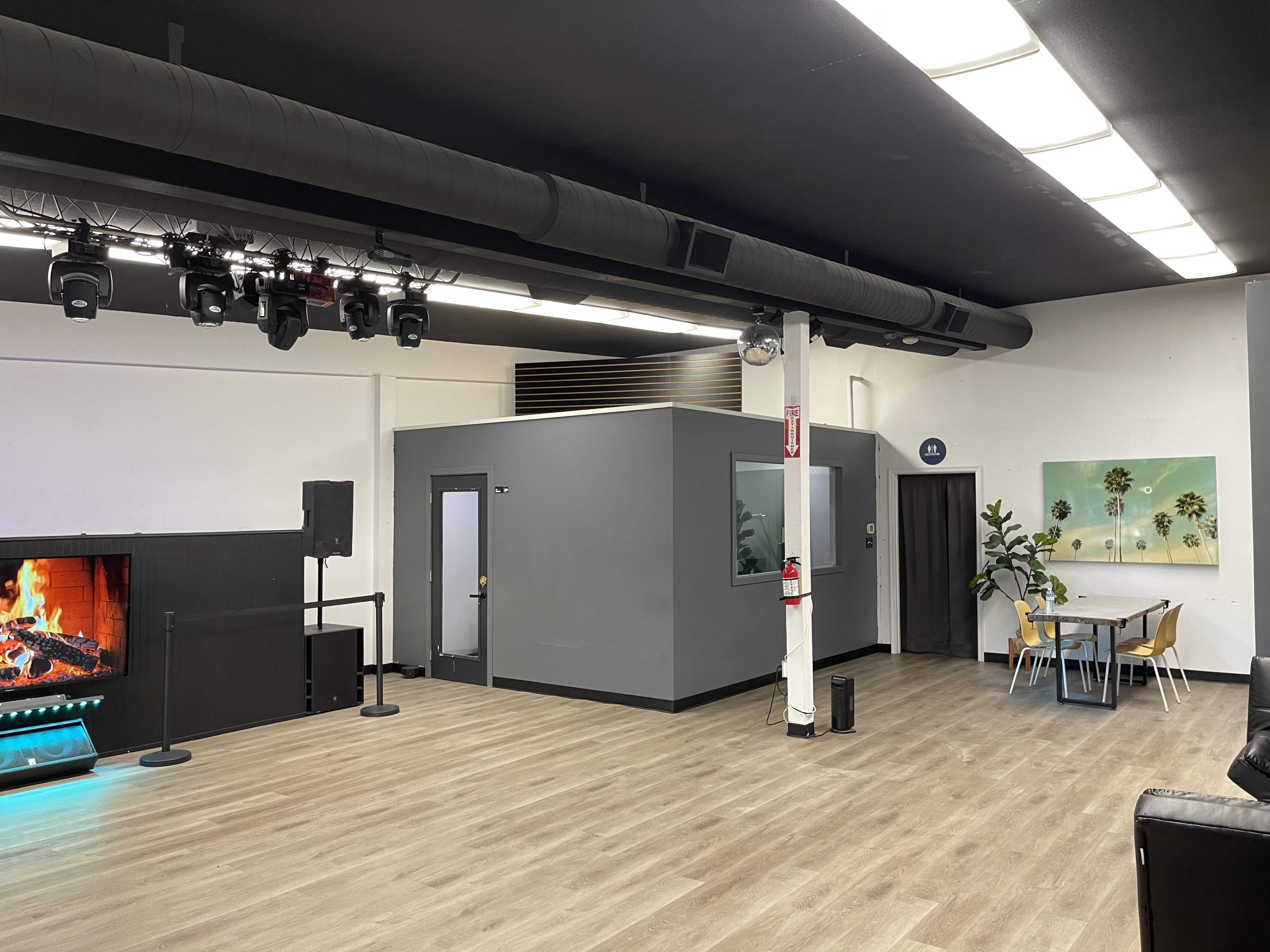 Sacramento Recording Studio with Lounge, Fair Oaks, CA | Production ...