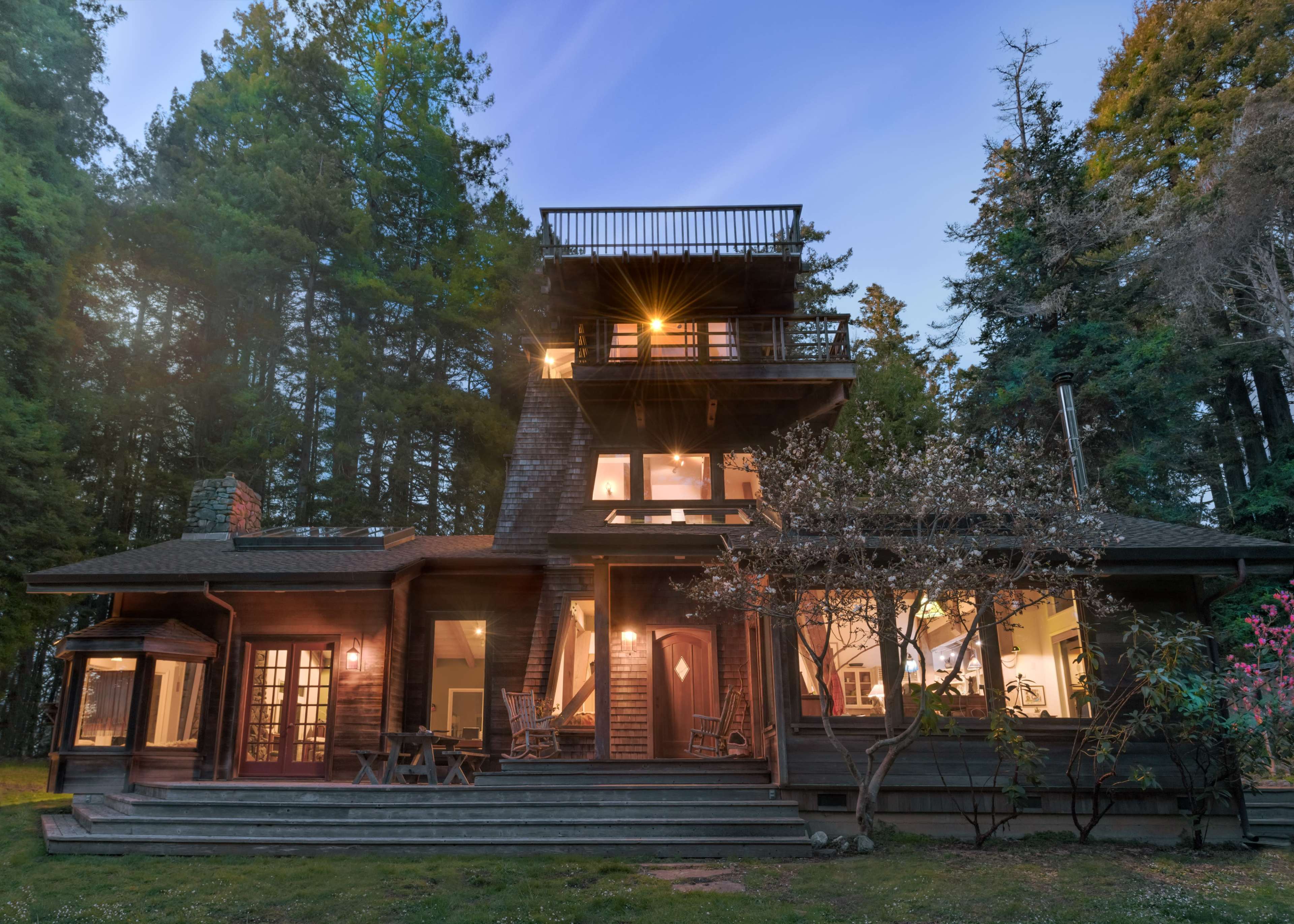 Spectacular Water Tower House minutes to the Pacific, Caspar, CA ...