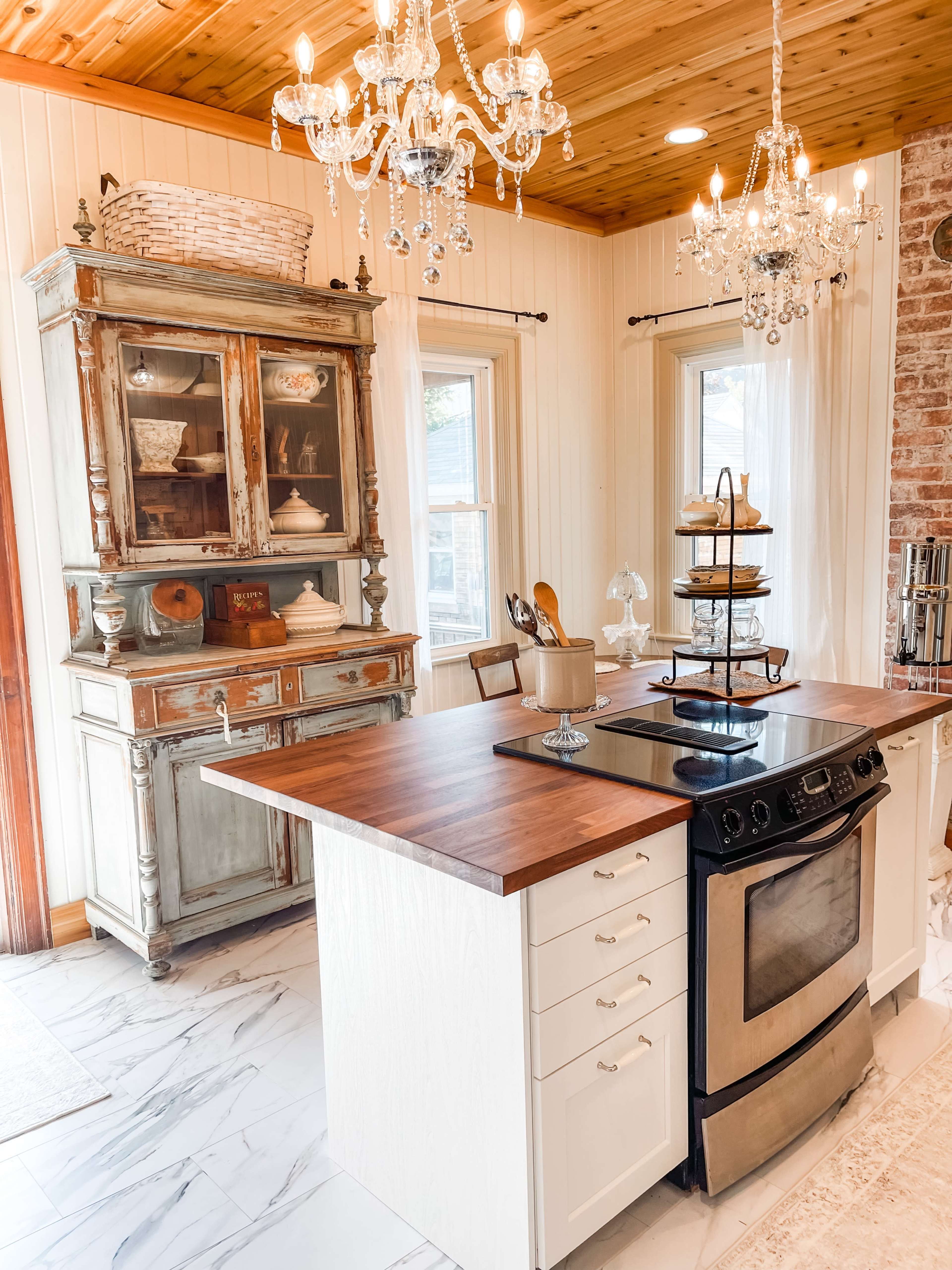 The Gilmore Manor: A Timeless Oasis in Downtown Sandusky, Ohio ...