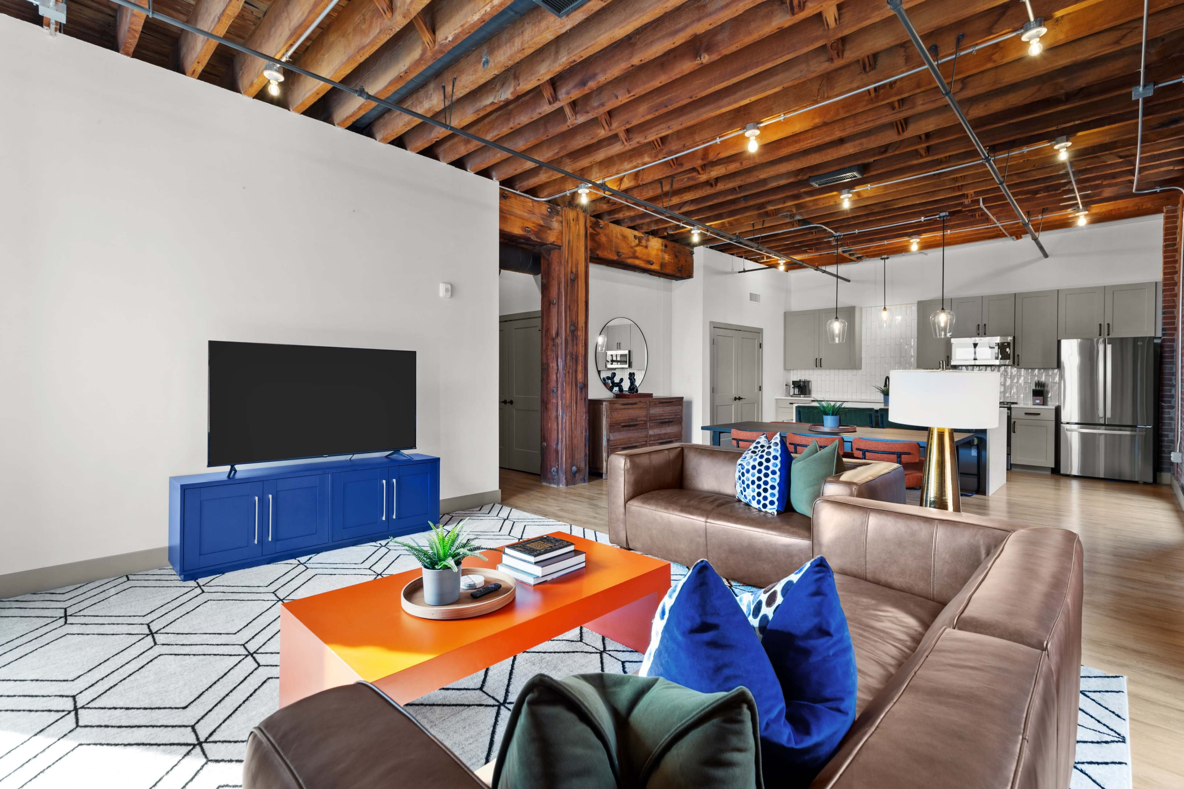 Spacious Downtown Riverfront Loft, St. Louis, MO | Off-Site | Peerspace