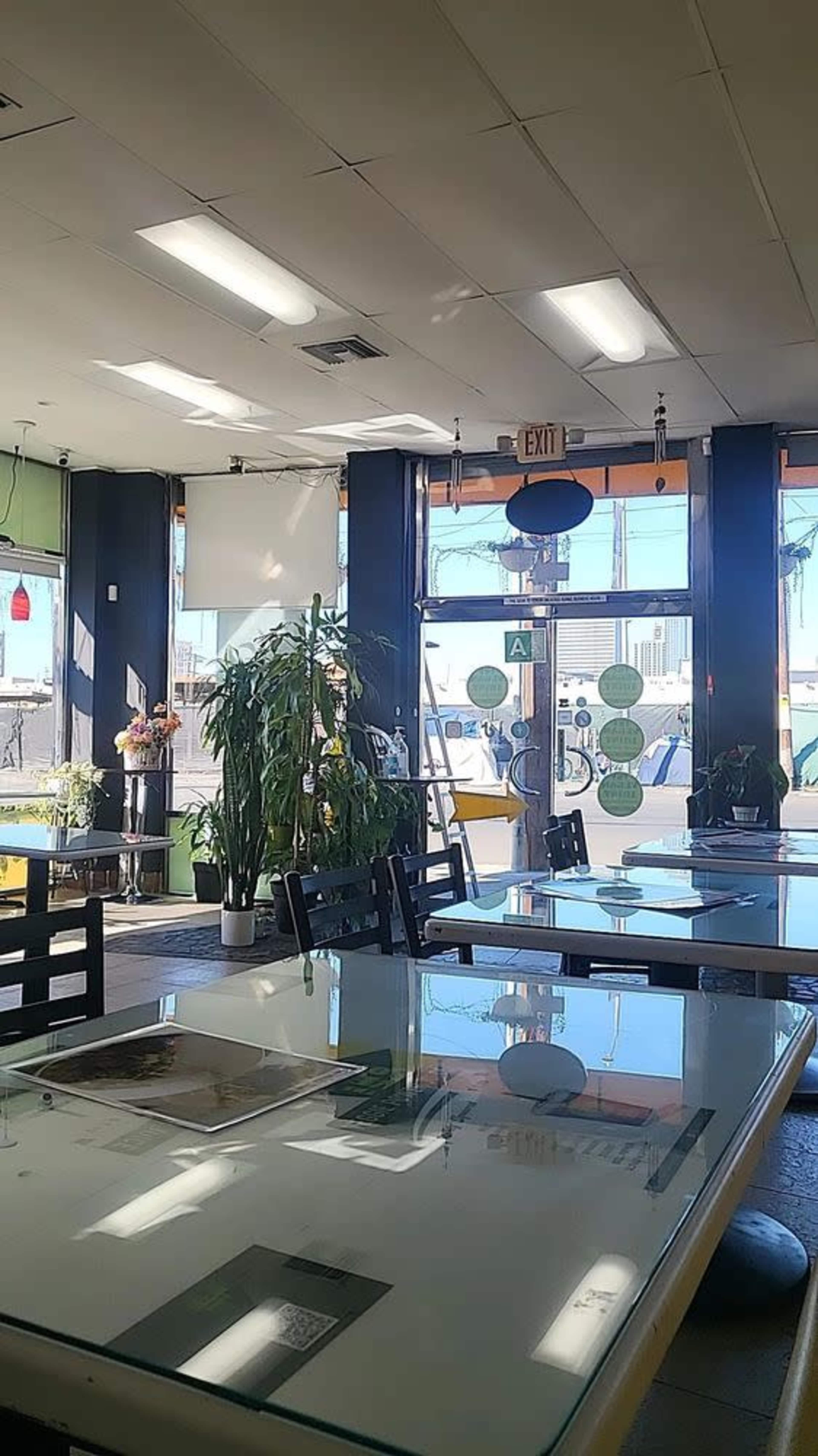 Downtown LA Artistic Café Space with Lush Murals and Natural Light, Los ...