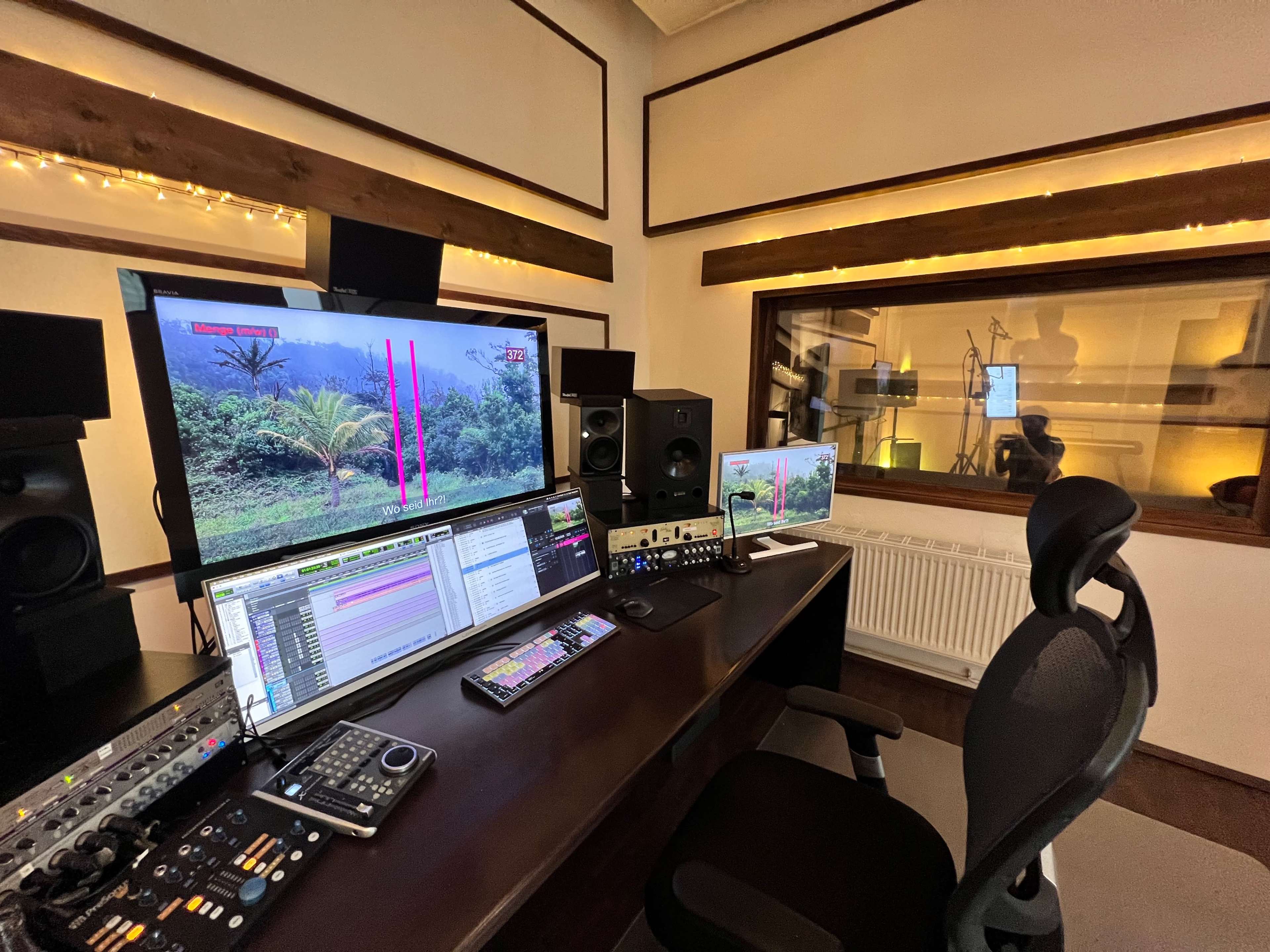 Highend Recording / Mixing Sound Studio 1, Berlin | Production | Peerspace