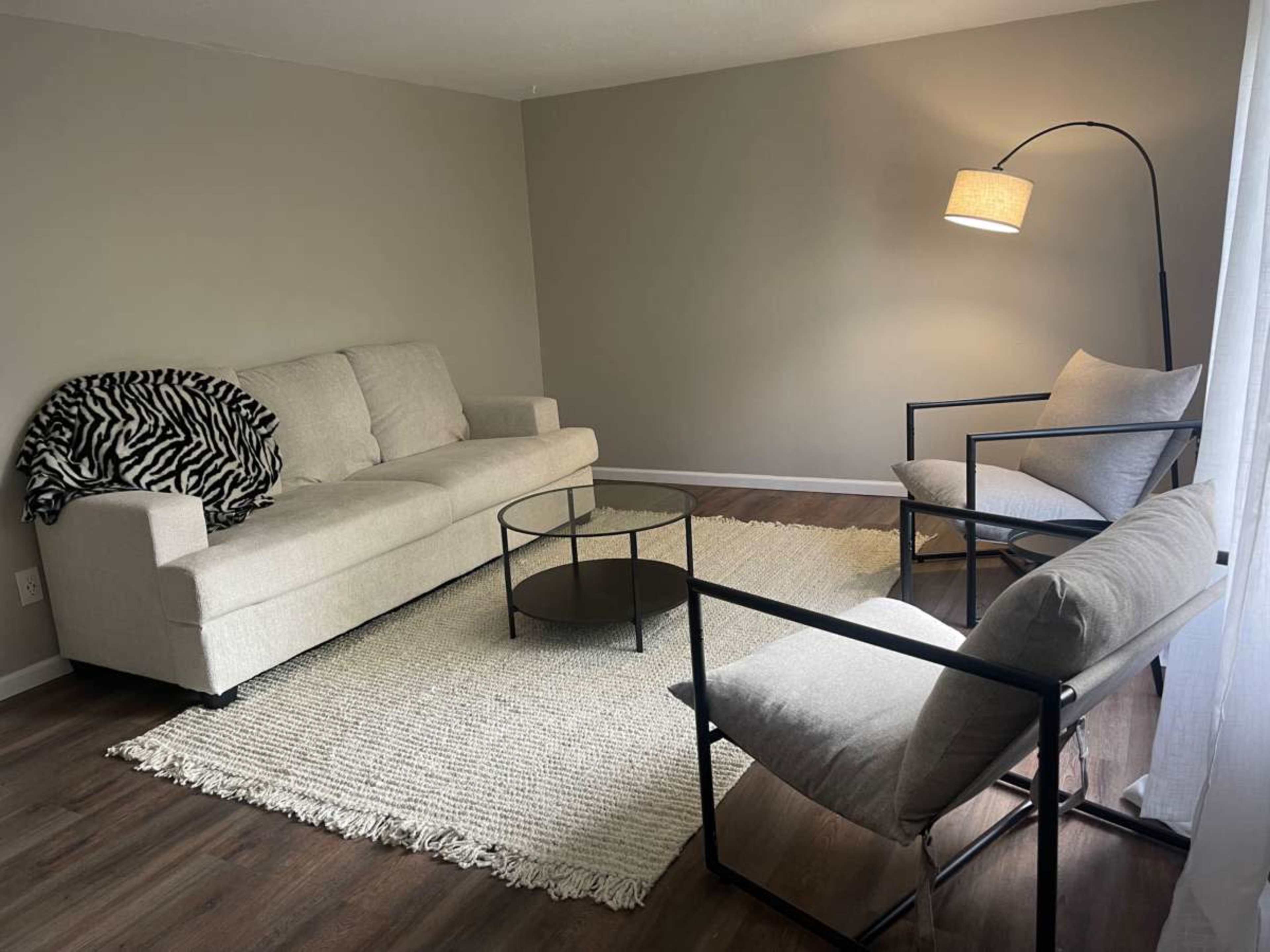 Horace House on the Hill, Maple Grove, MN | Off-Site | Peerspace