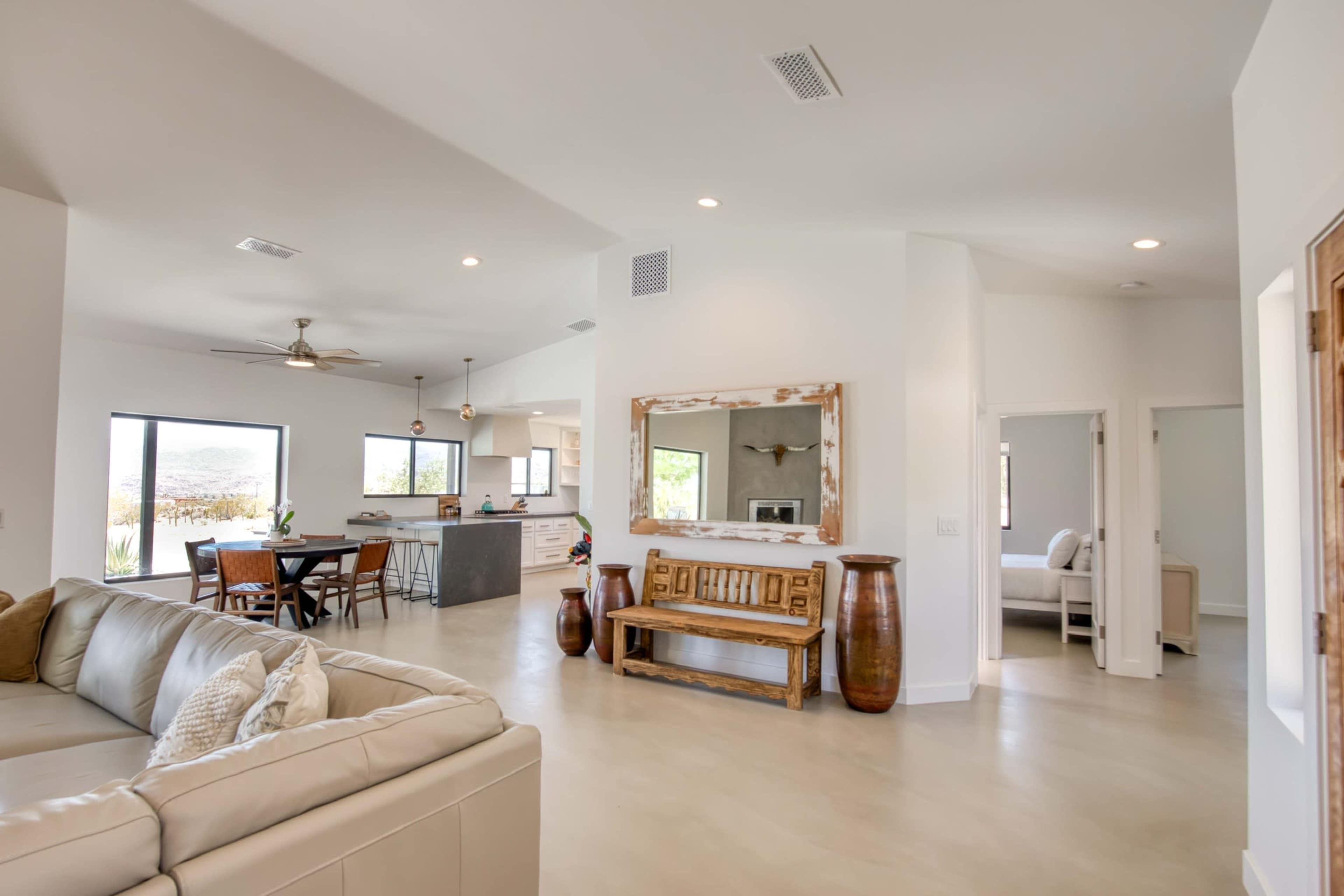 Desert Villa on 5 acres with pool and spa and mountain/desert views ...