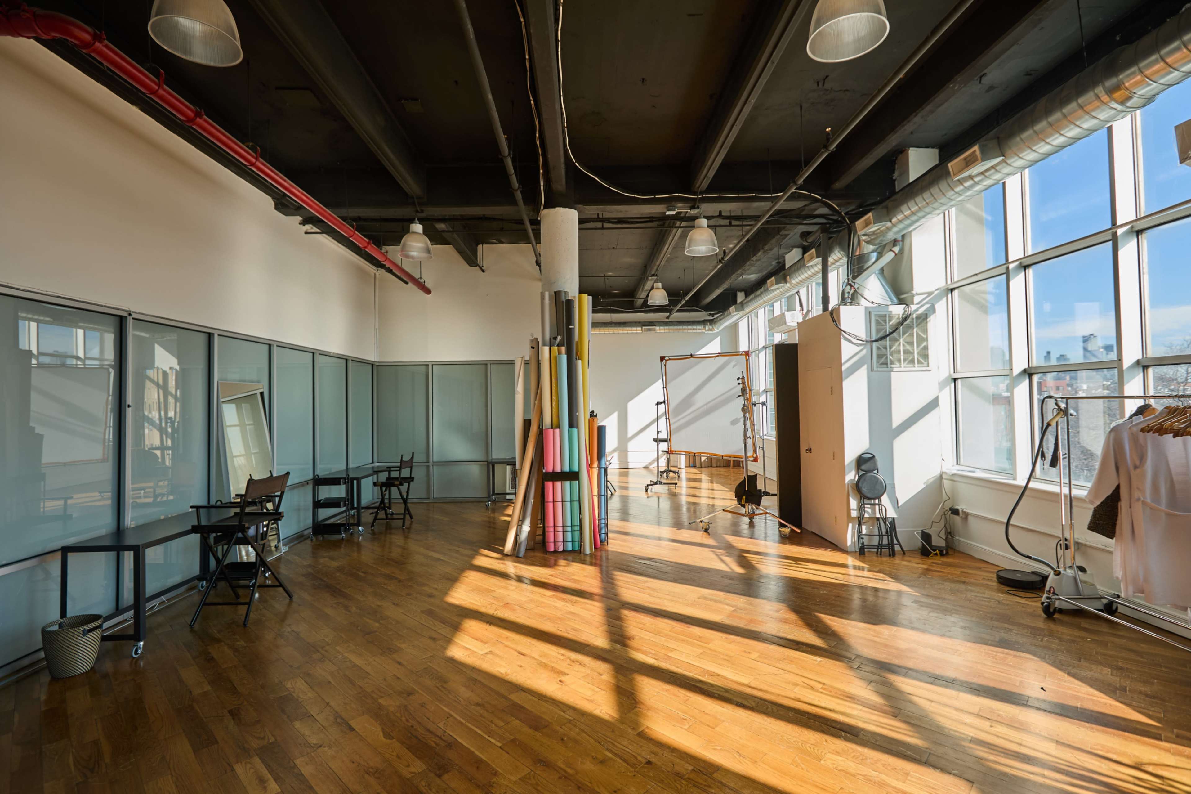 Greenpoint Daylight Photo Studio, Brooklyn, NY | Production | Peerspace