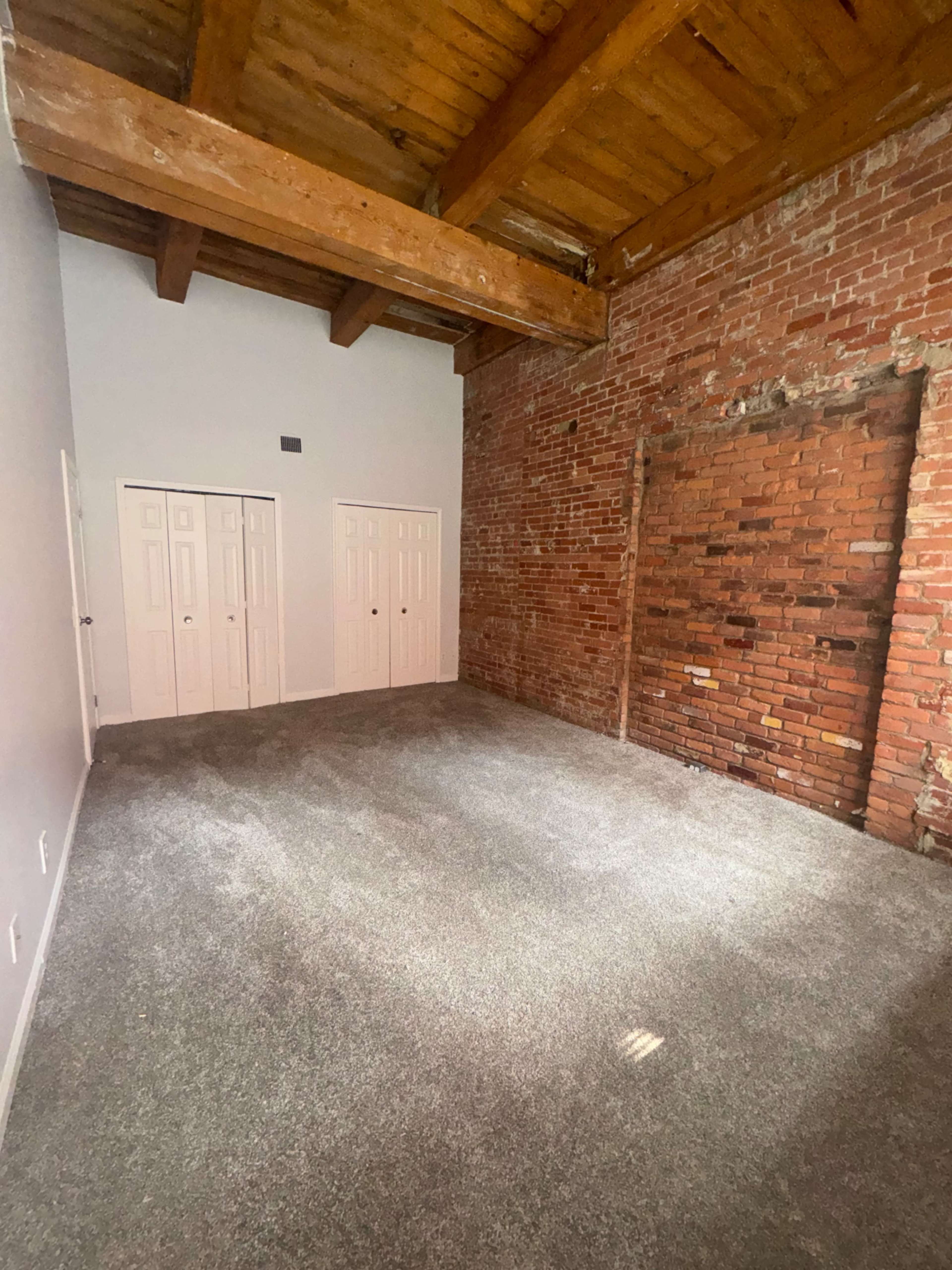 Rivertown Rustic & Cozy Co-working space, Detroit, MI | Production ...