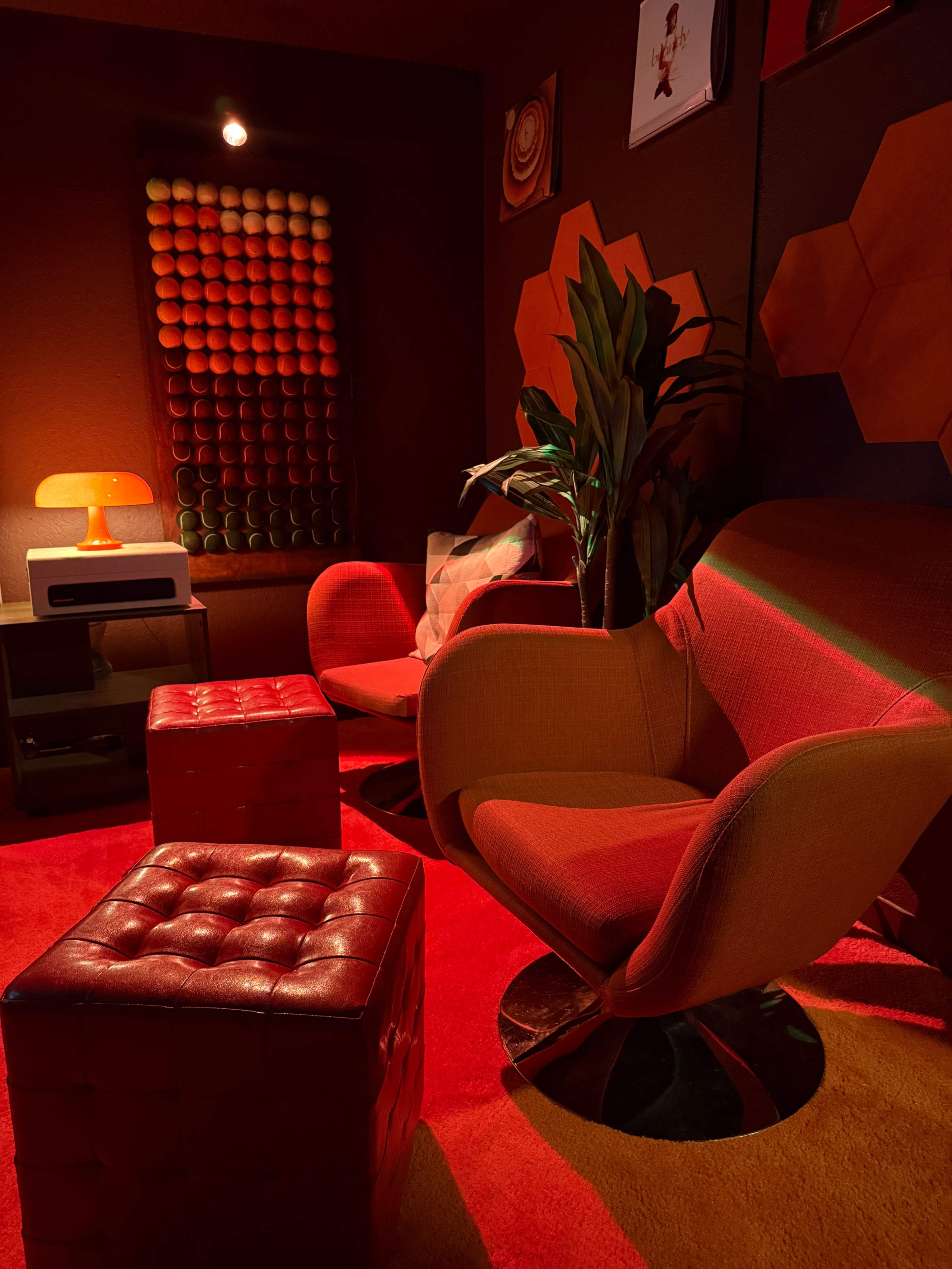 POD 808 | Retro-Futuristic Creative Studio for Photoshoots & Video ...