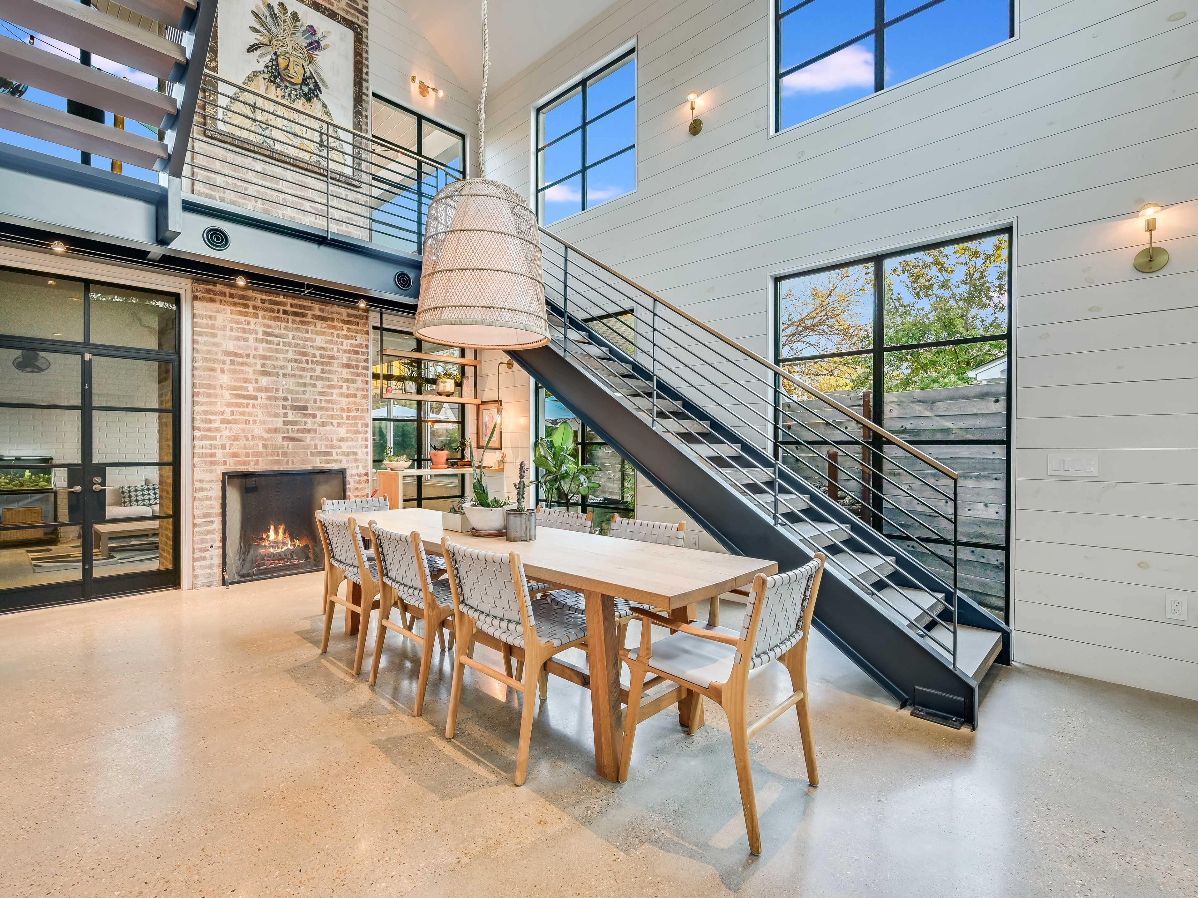 FROG + LilyPad | Urban chic modern industrial farmhouse close to ...