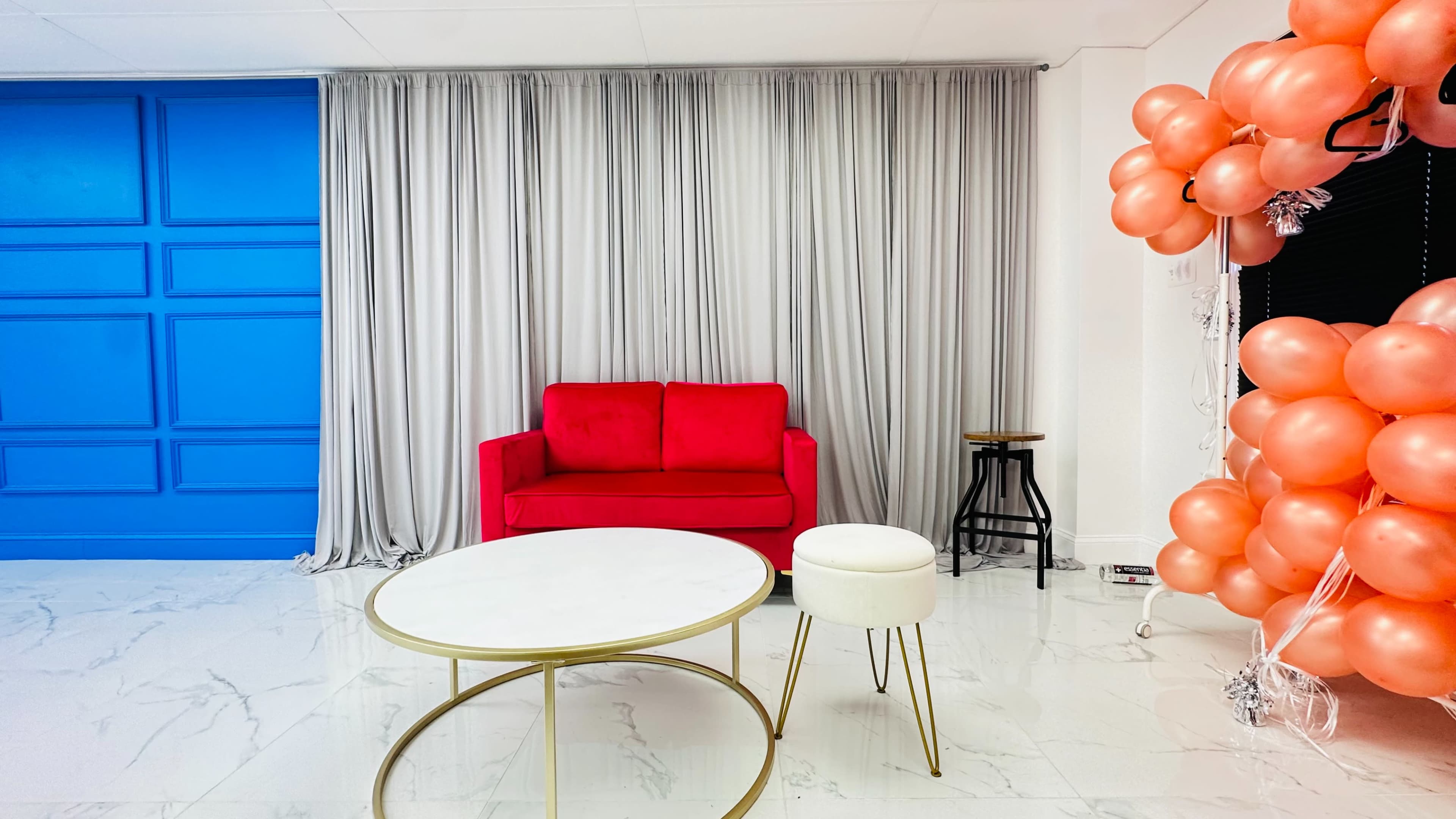 Modern Multipurpose Micro Event & Content Space with Stunning Floors ...