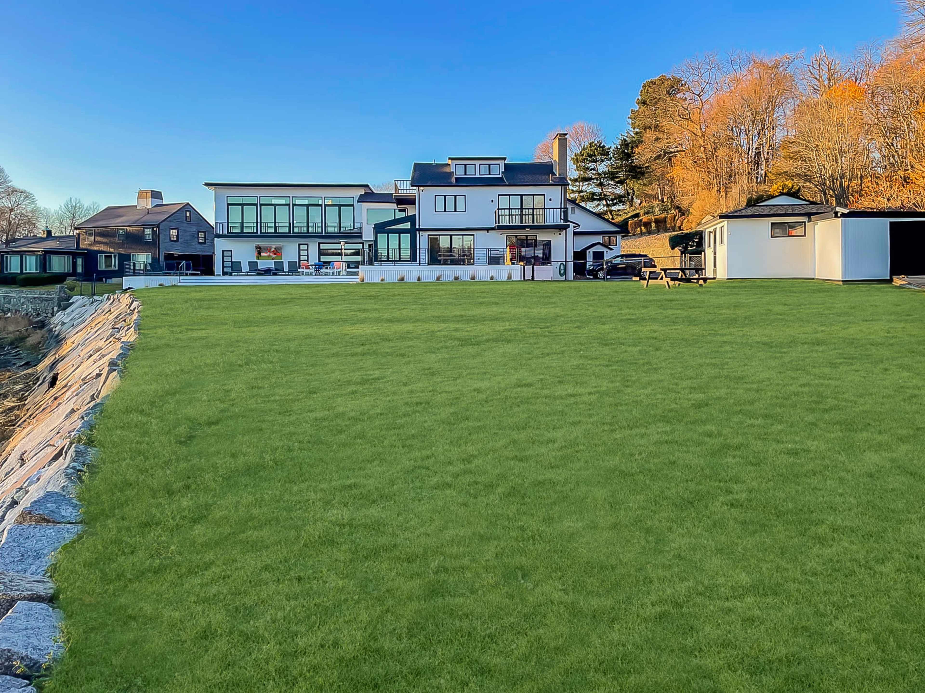 Oceanfront Vintage MANSION with 70's/80's style, Arcade, Indoor Bar ...