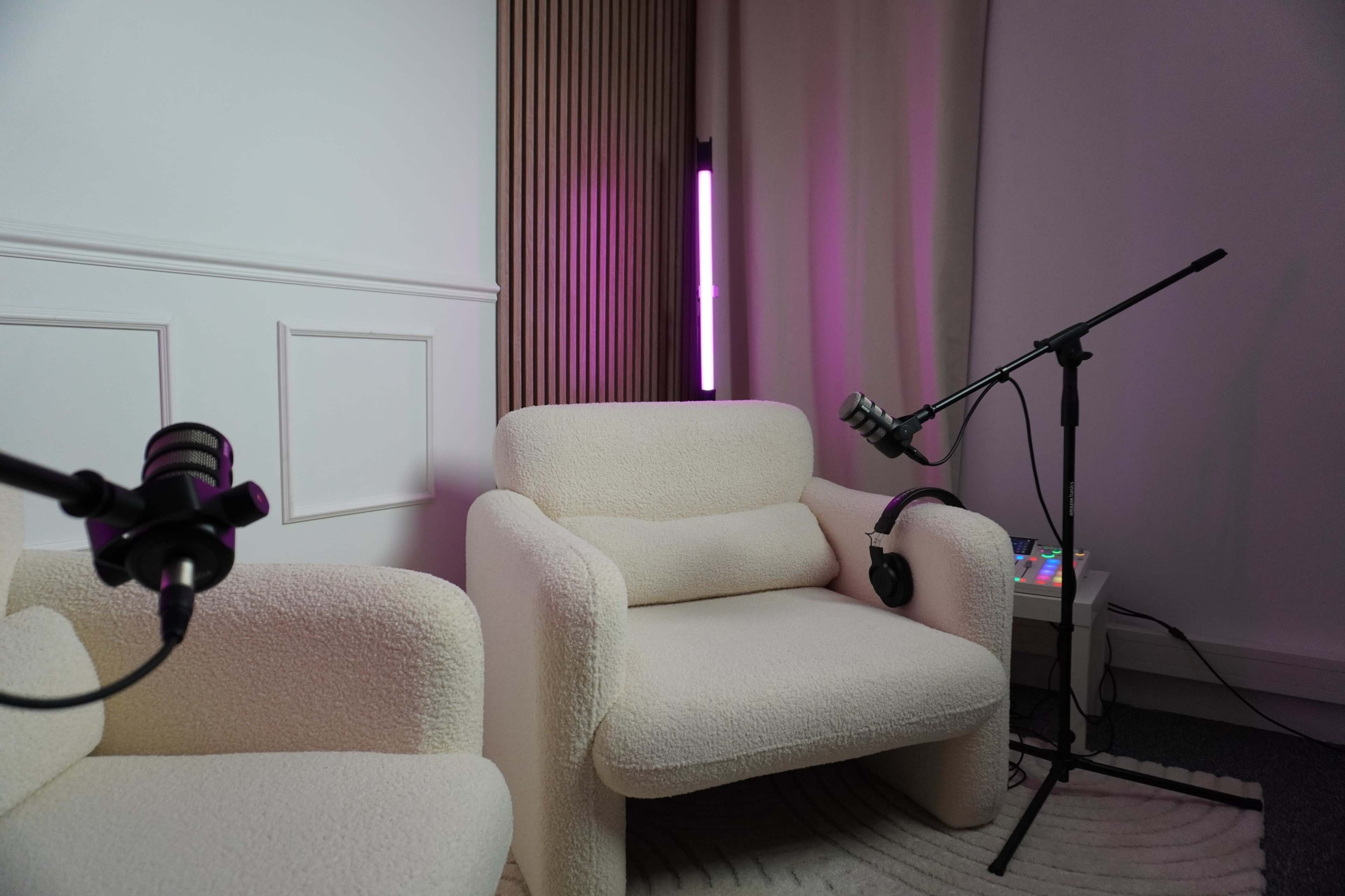 Studios SBM | Studio podcast Intemporel en plein cœur de Paris, Paris ...