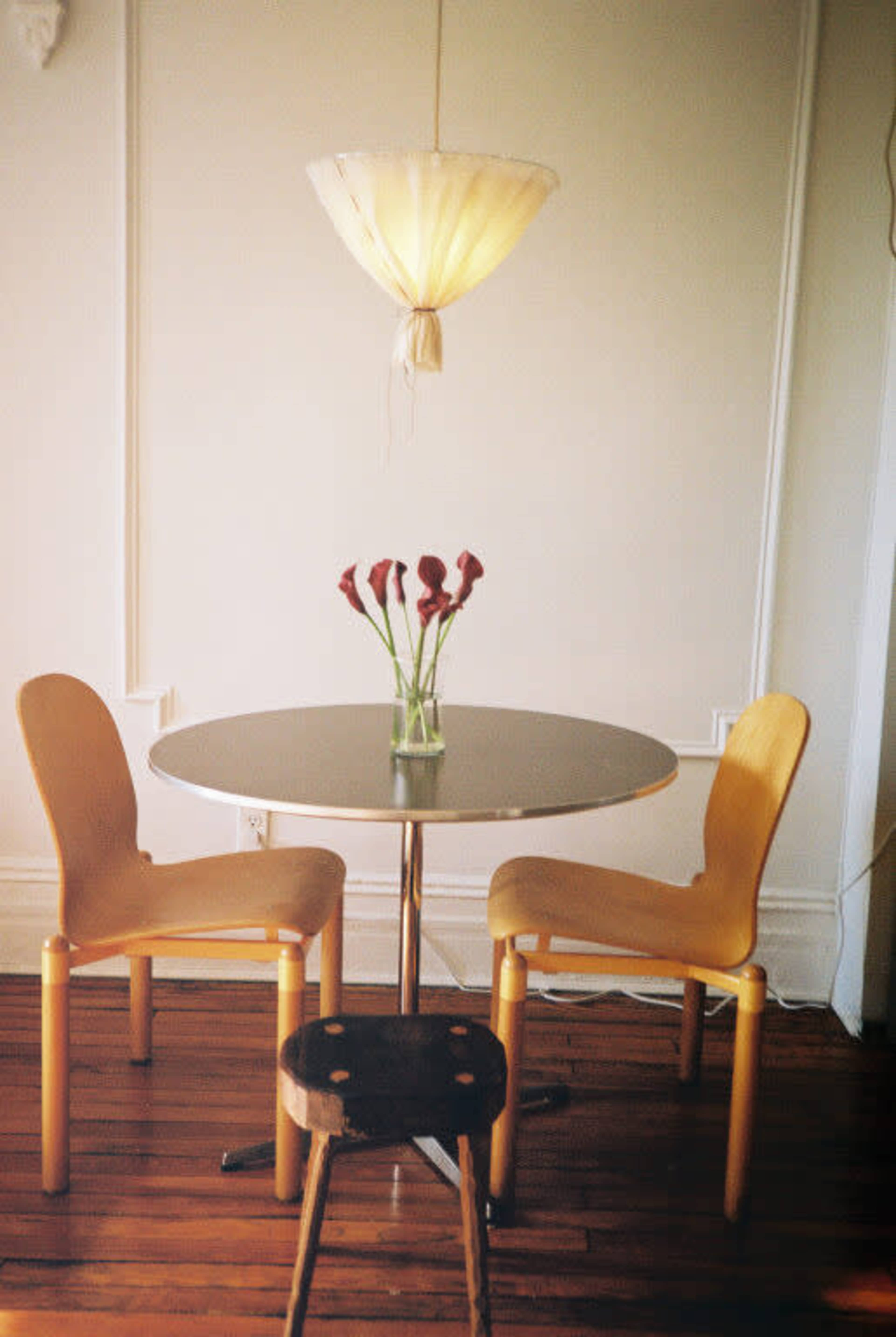 Giv Studios | Airy Bright Pre-War Apartment, brooklyn, NY | Off-Site ...