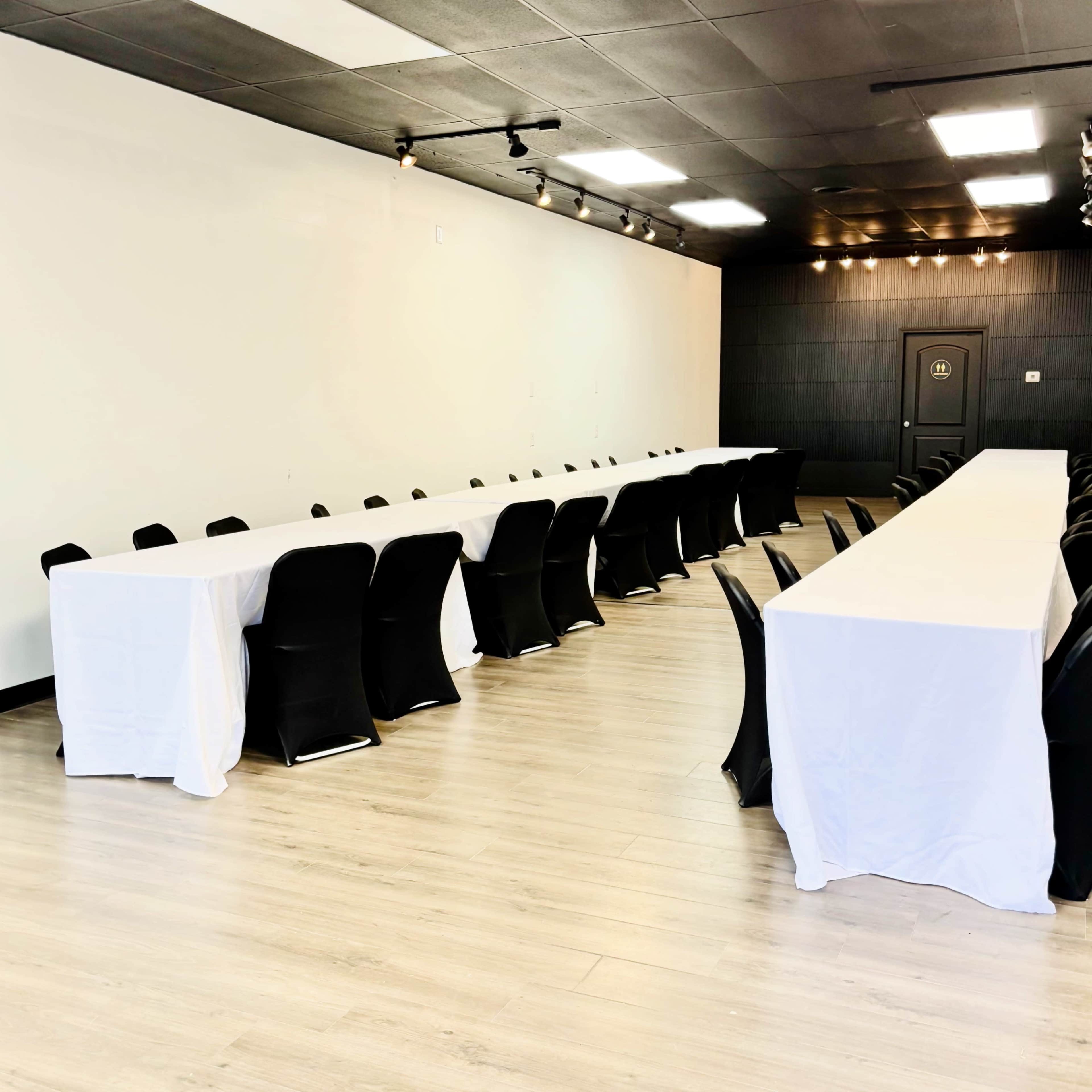 THE GATHERING EVENT SPACE | 1000 Sq Ft North Side Fort Wayne Event ...
