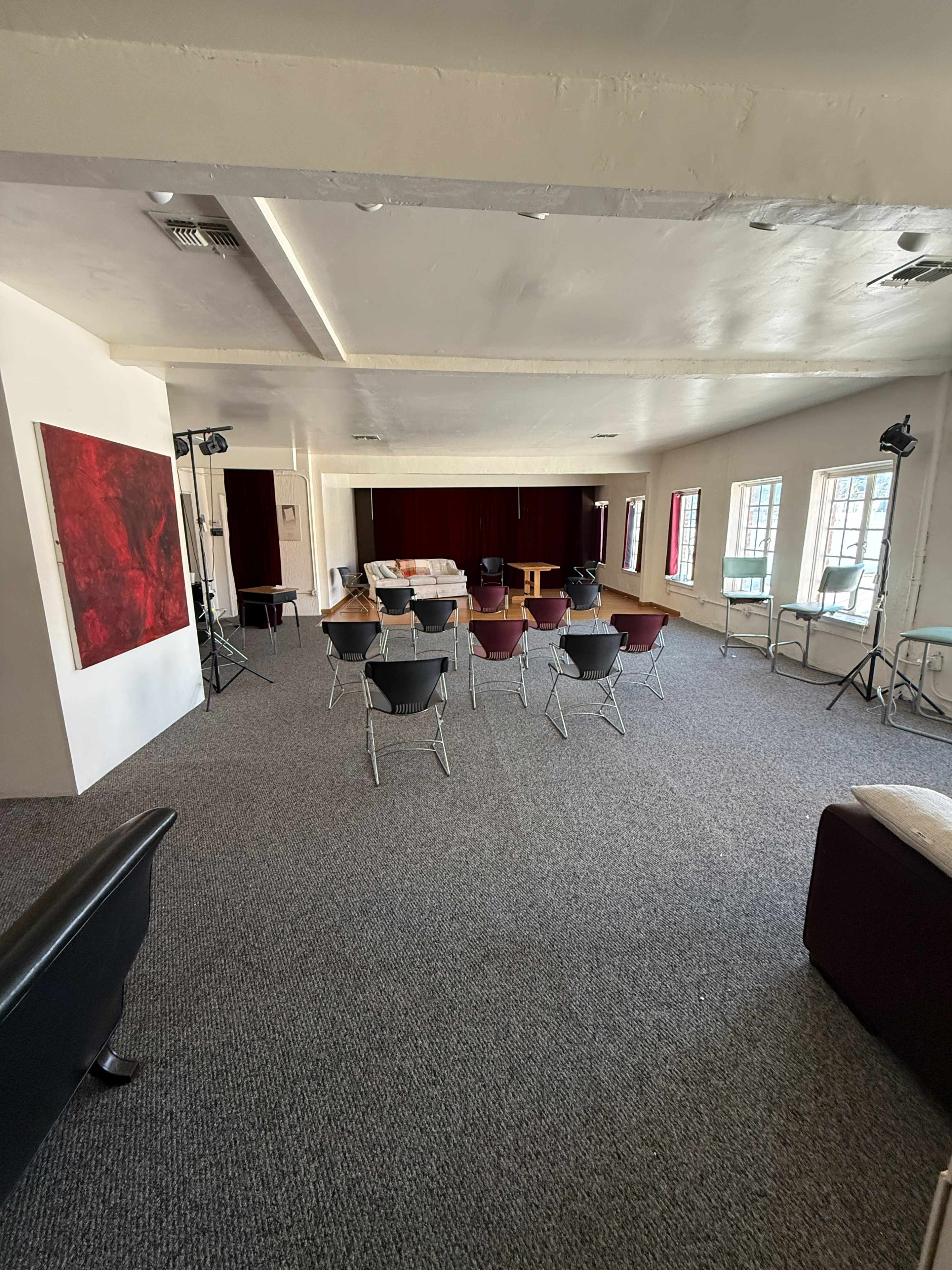 Bright and Versatile Los Feliz Studio, Los Angeles, CA | Off-Site ...