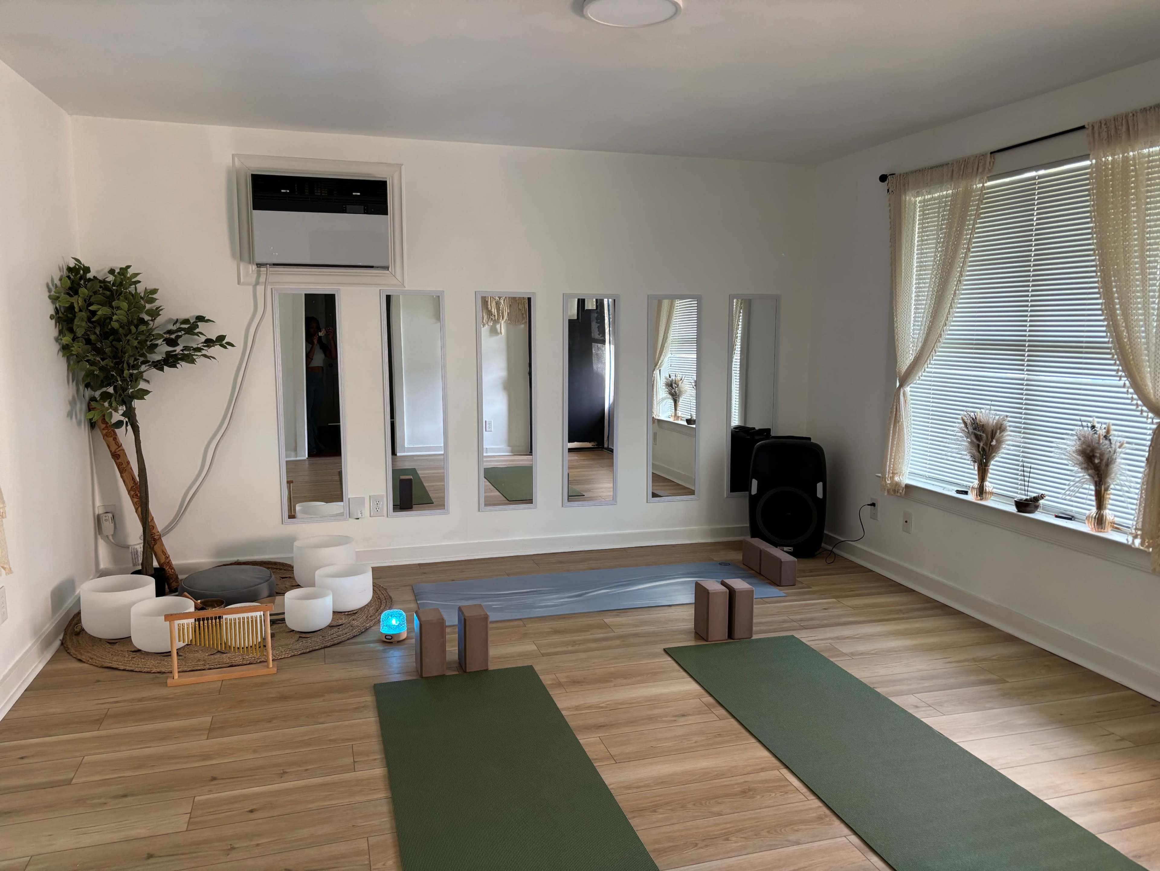 A Safe Space | Cozy Pearland Wellness Space, Pearland, TX | Off-Site | Peerspace