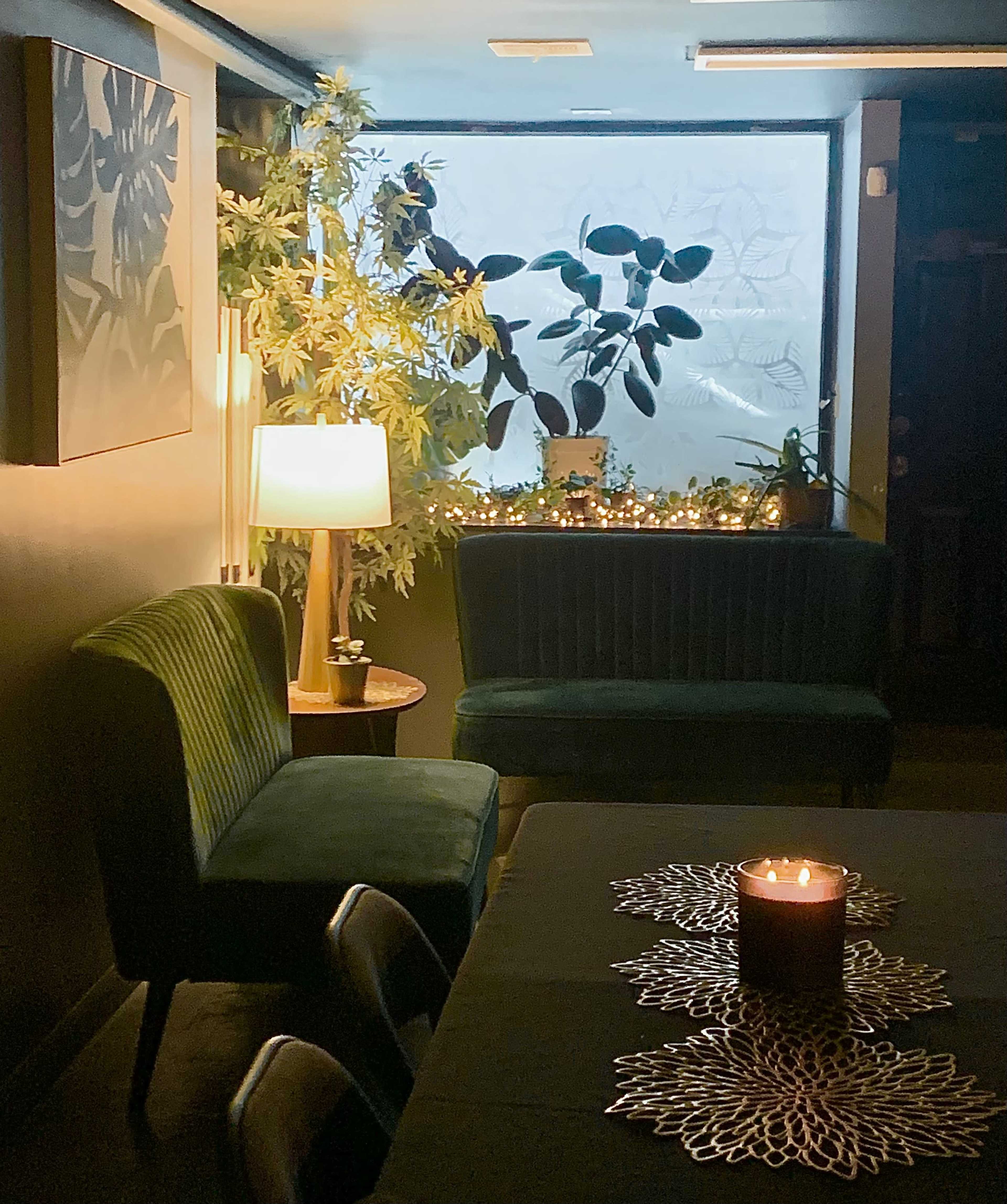 Small Lounge Event Space w Bar, Newark, NJ | Production | Peerspace