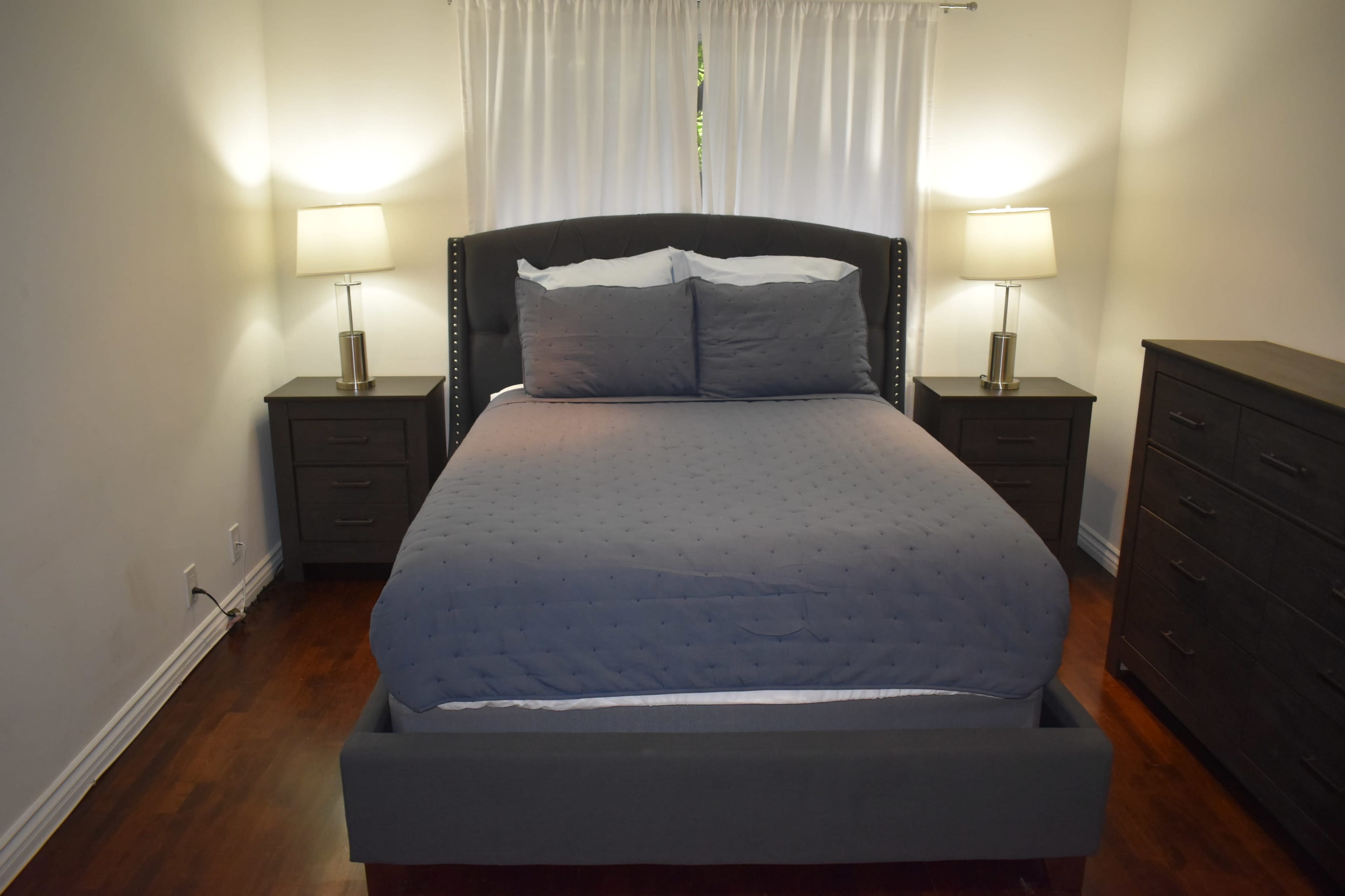 PROMO!! Book n Enjoy 5 bds with amazing Location, Los Angeles, CA ...
