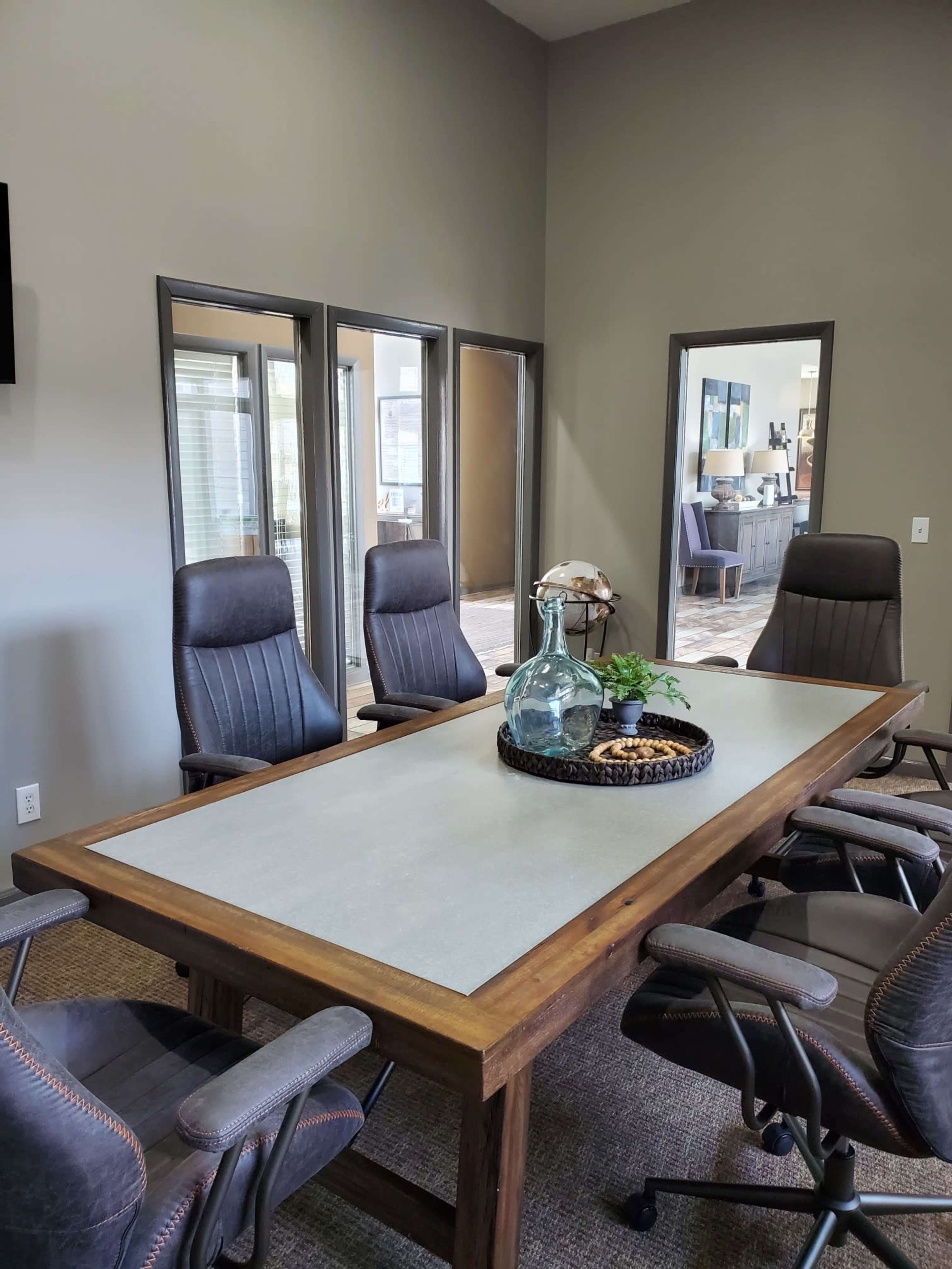 Rustic, Modern Conference Room in Outer Nashville, Hendersonville, TN ...