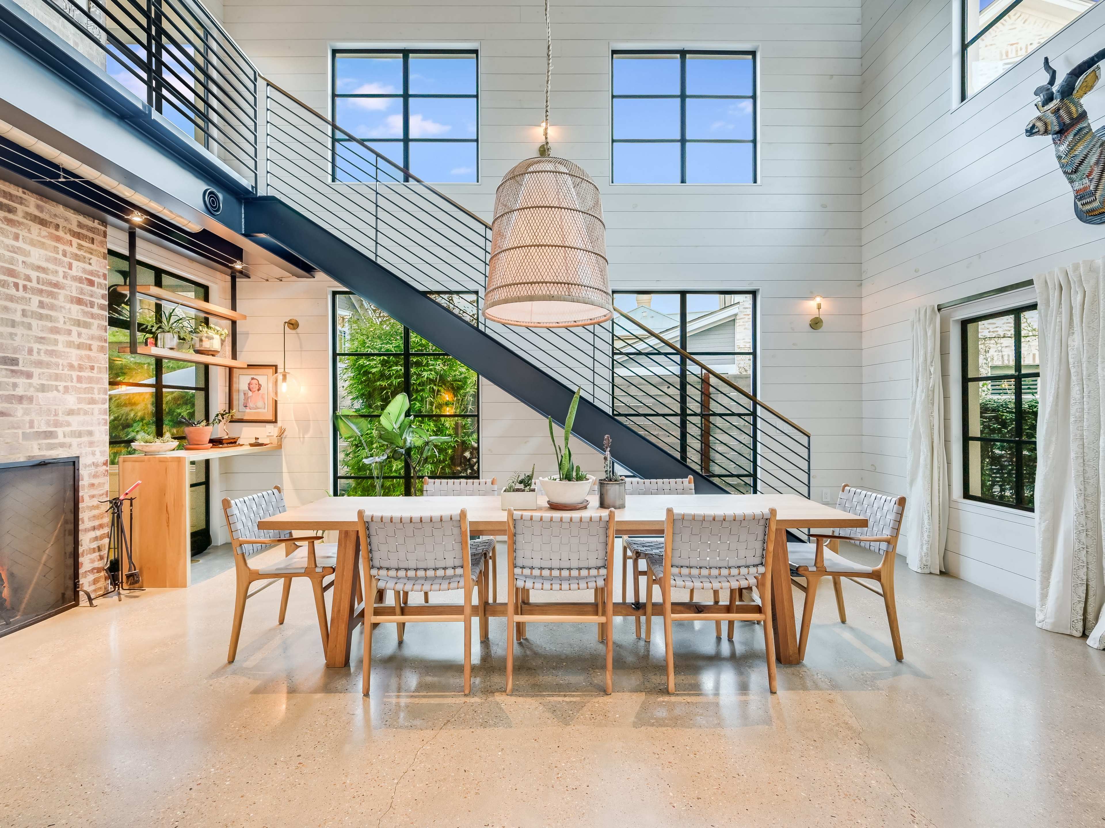 FROG + LilyPad | Urban chic modern industrial farmhouse close to ...