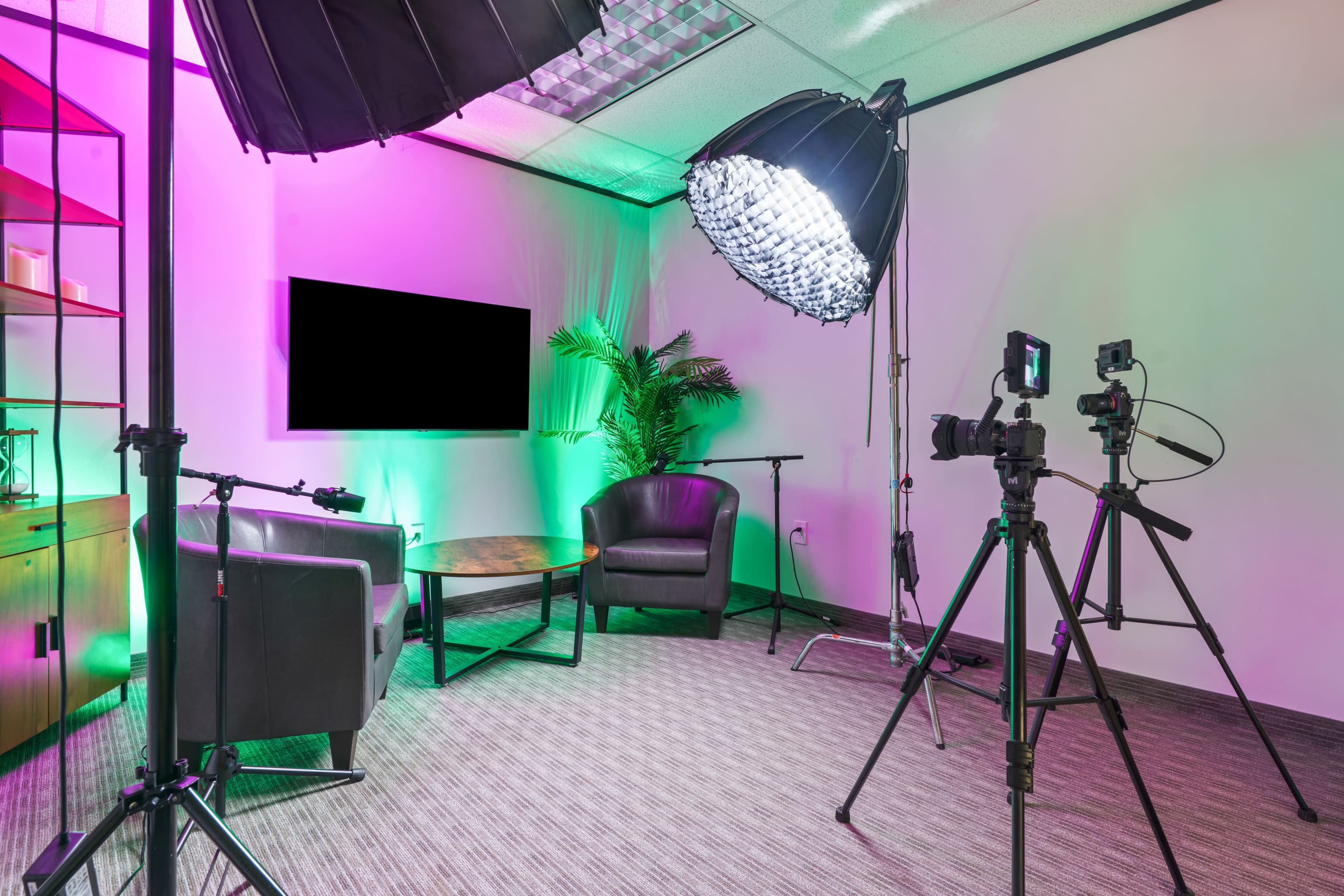 North Dallas Podcast Suites, Dallas, TX | Production | Peerspace