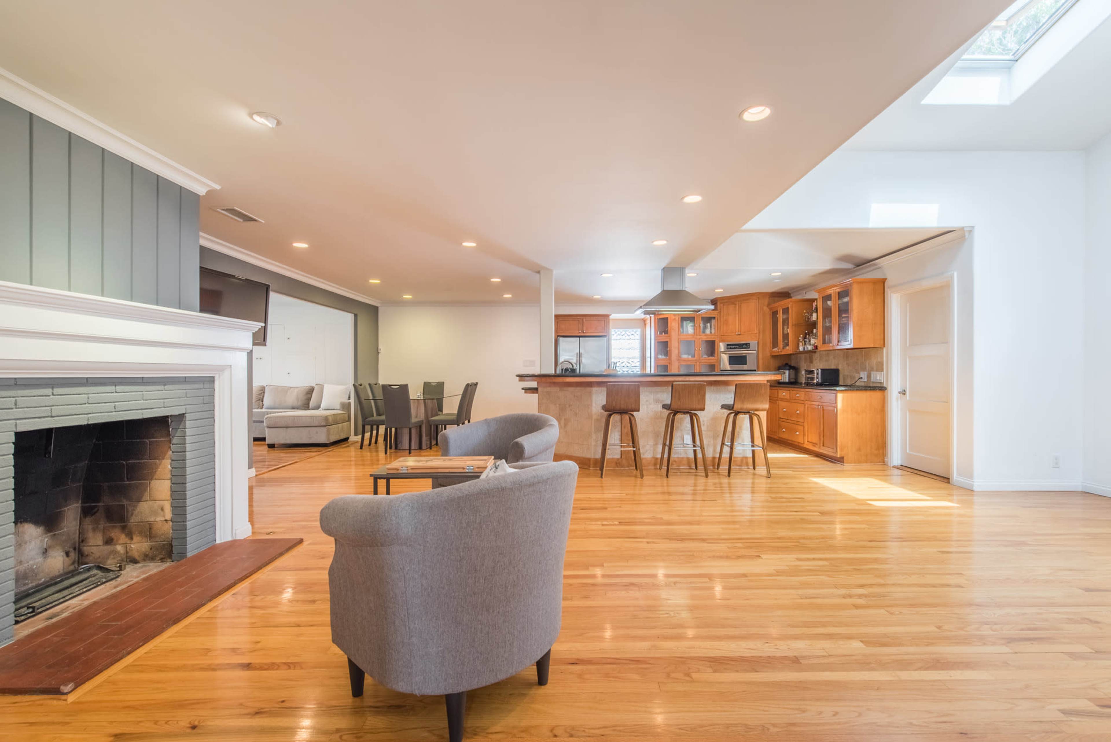 Beautiful Open Floor Plan Singe Story Home, Sherman Oaks, CA ...