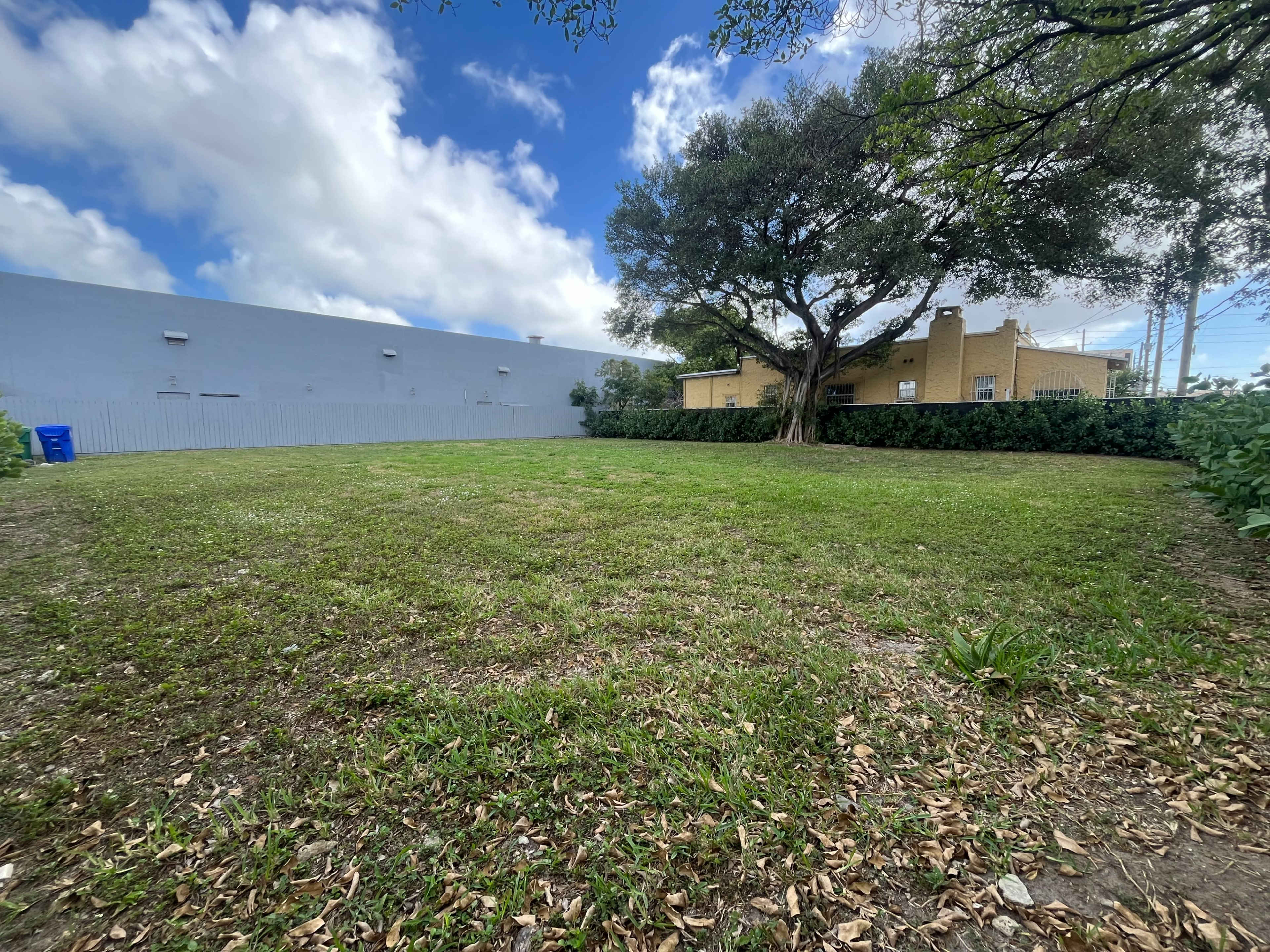 The Wave Miami | Allapattah-Wynwood Outdoor Flex-Space, Miami, FL ...