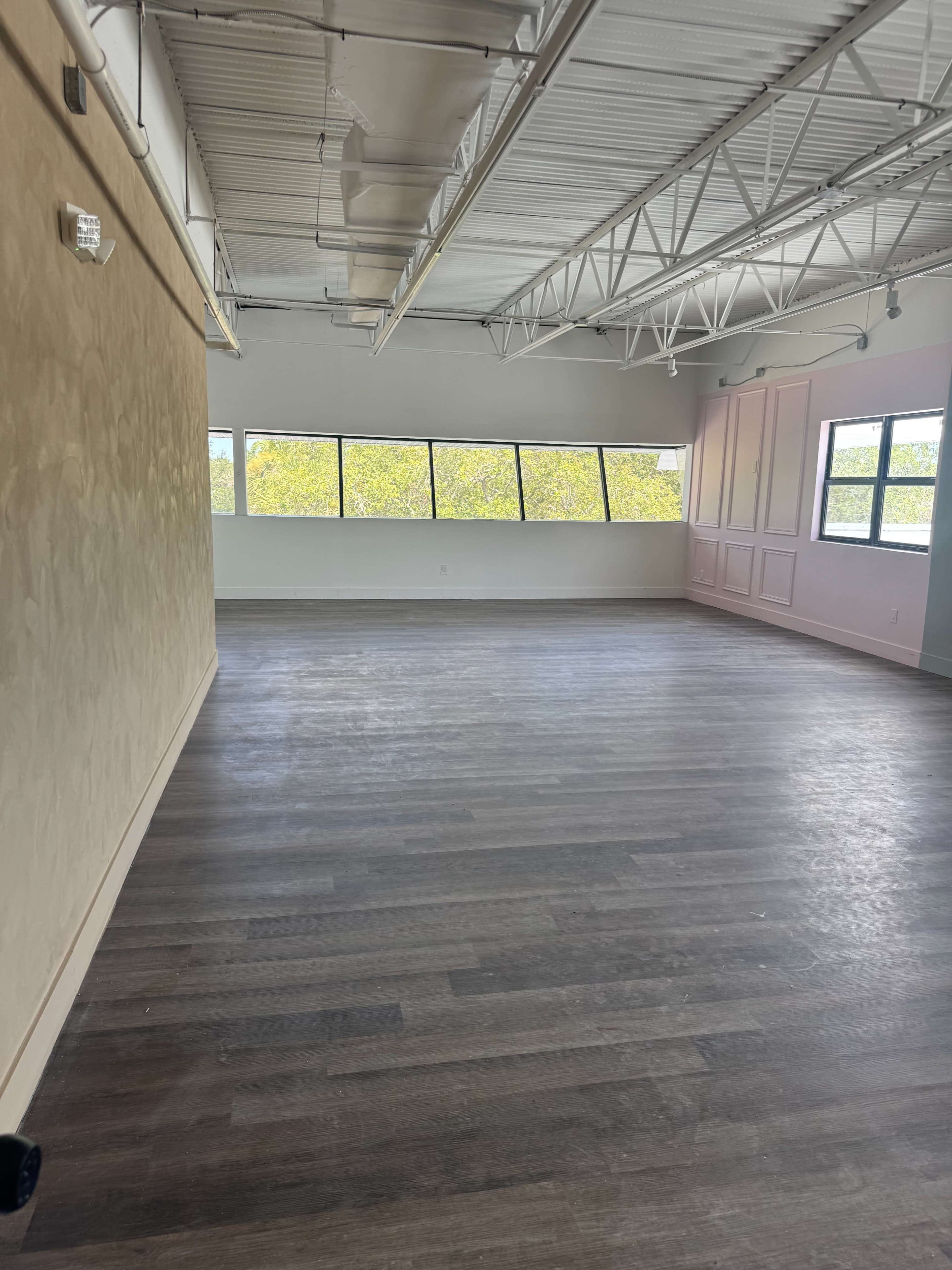 Envision Haus Studio | Cozy Natural Light Studio for Shoots, Classes ...