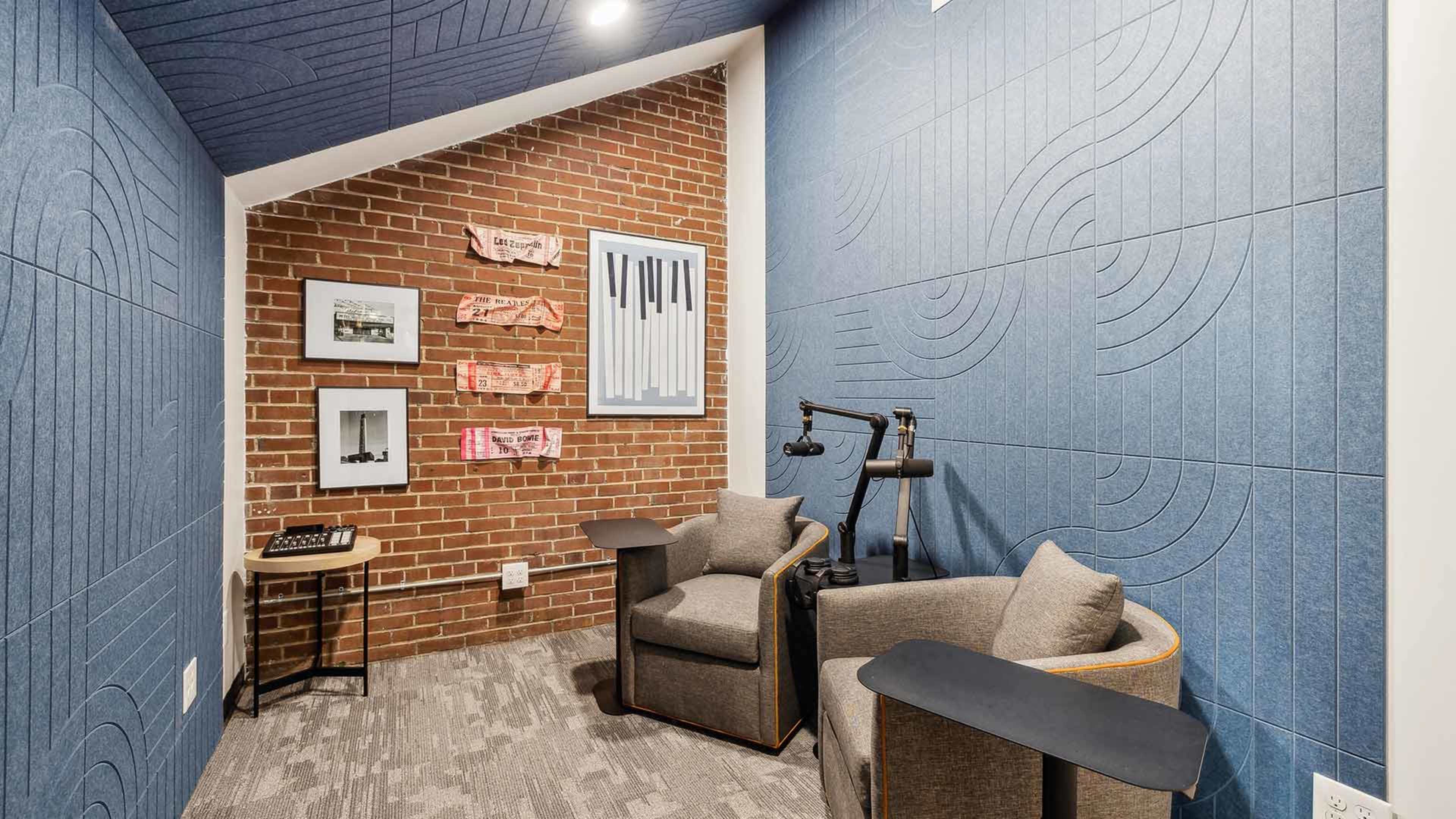 Podcast Studio in Nashville CoWorking Space, Nashville, TN | Production | Peerspace