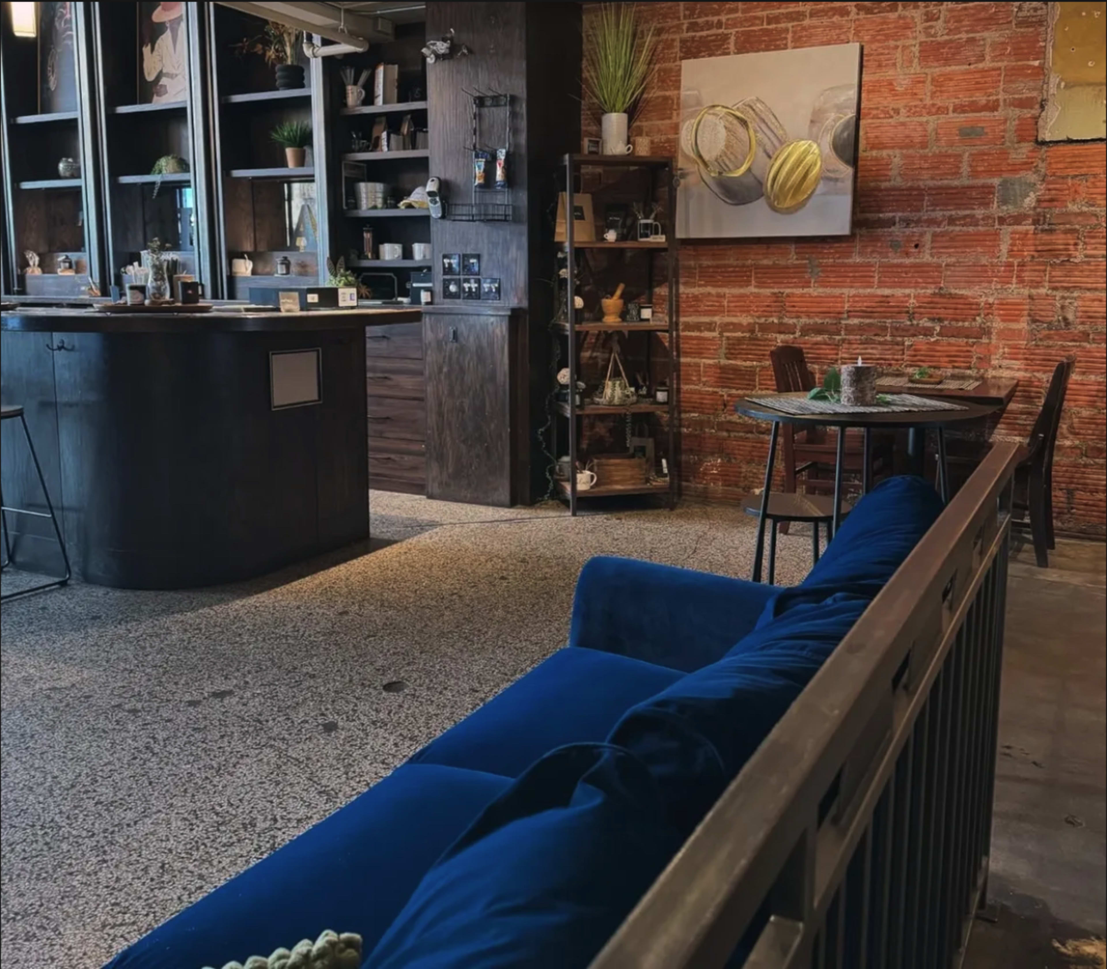 Mi Tea Lounge | Elegant Downtown Lounge, Tulsa, OK | Event | Peerspace