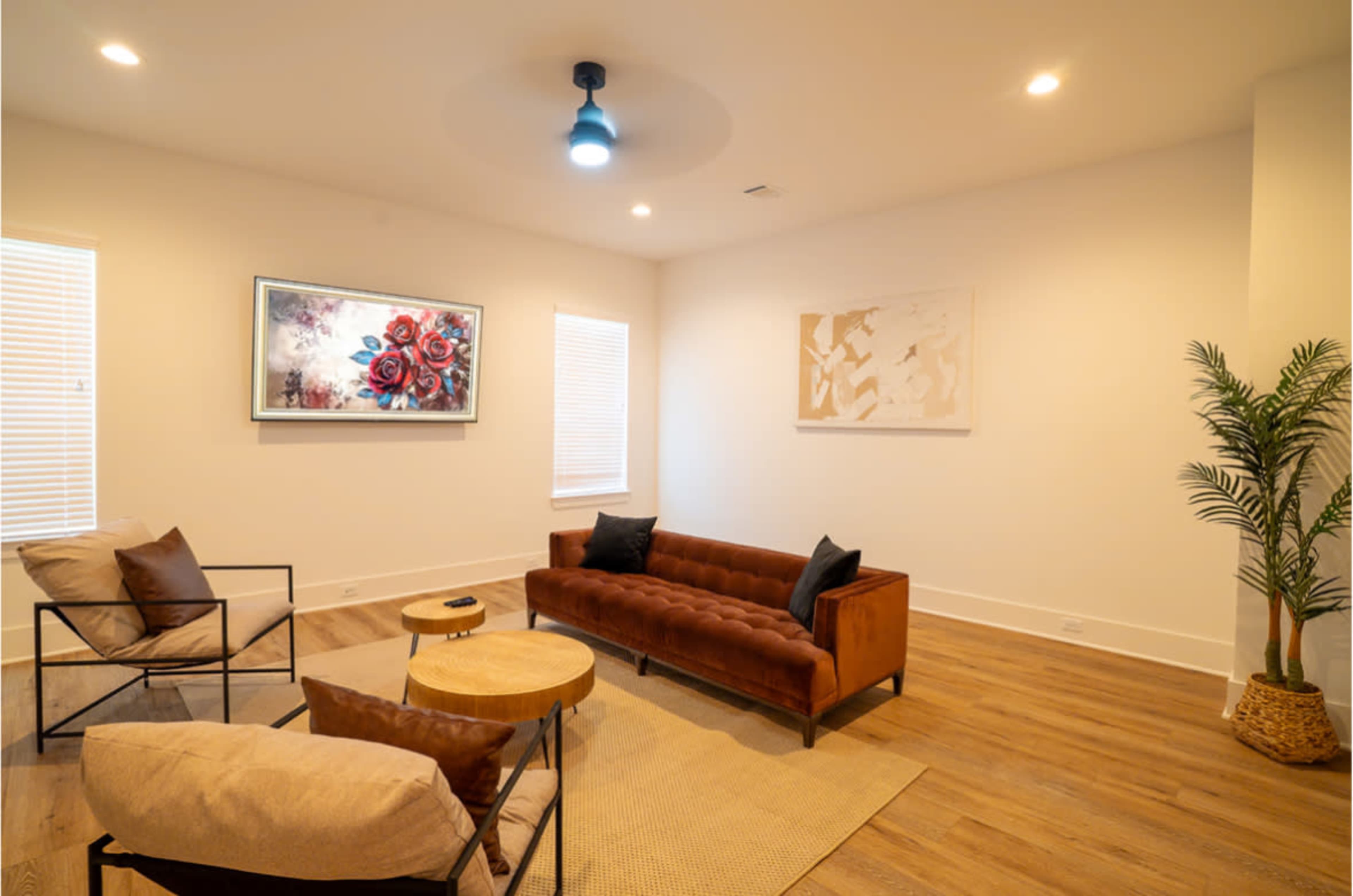 Downtown Loft with a Skyline View, Houston, TX | Production | Peerspace
