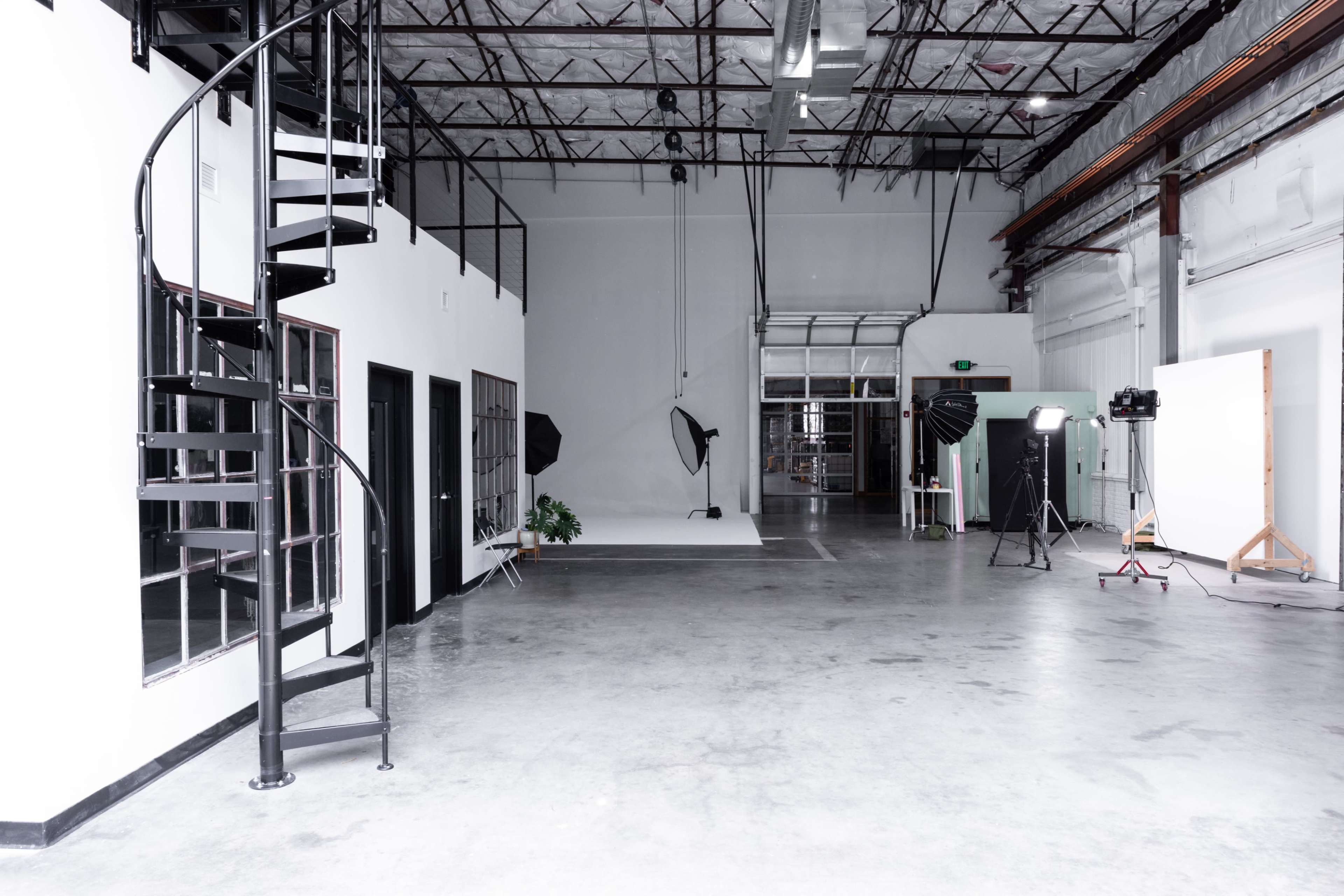 The Branch Creative | New Commercial Production Studio W/ Cyc Wall & Natural Light, Portland, OR ...