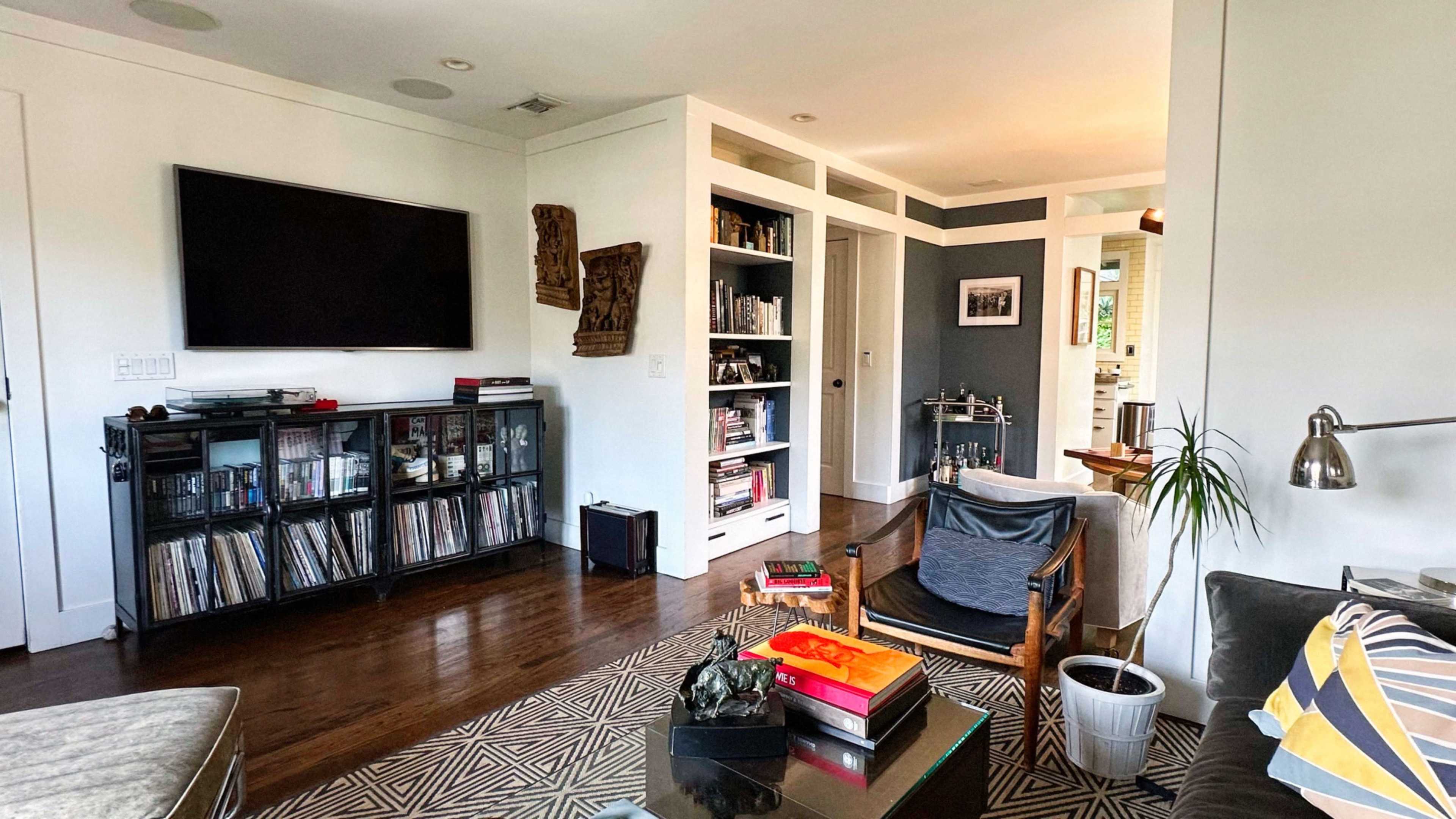 Stylish craftsman home, tucked into the Silverlake hillside, Los Angeles, CA | Production ...