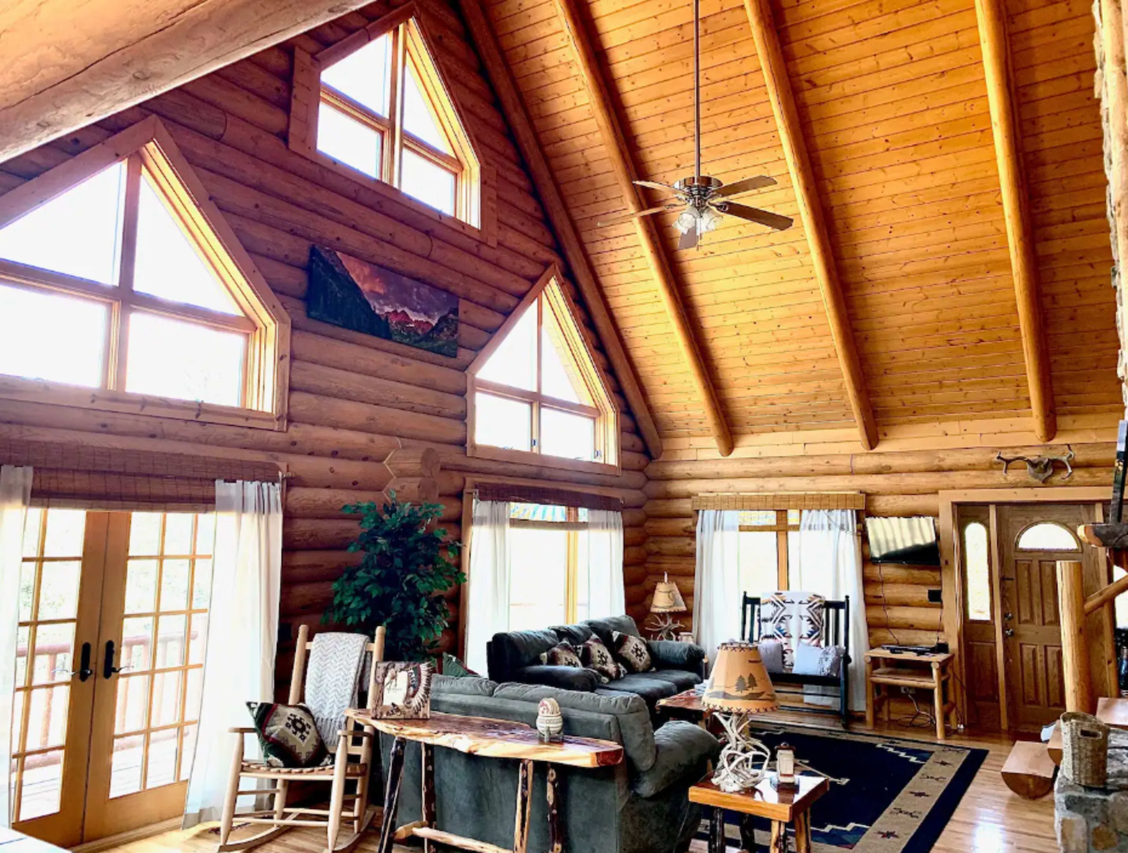 Rustic Country Log Cabin, Aguilar, CO | Event | Peerspace