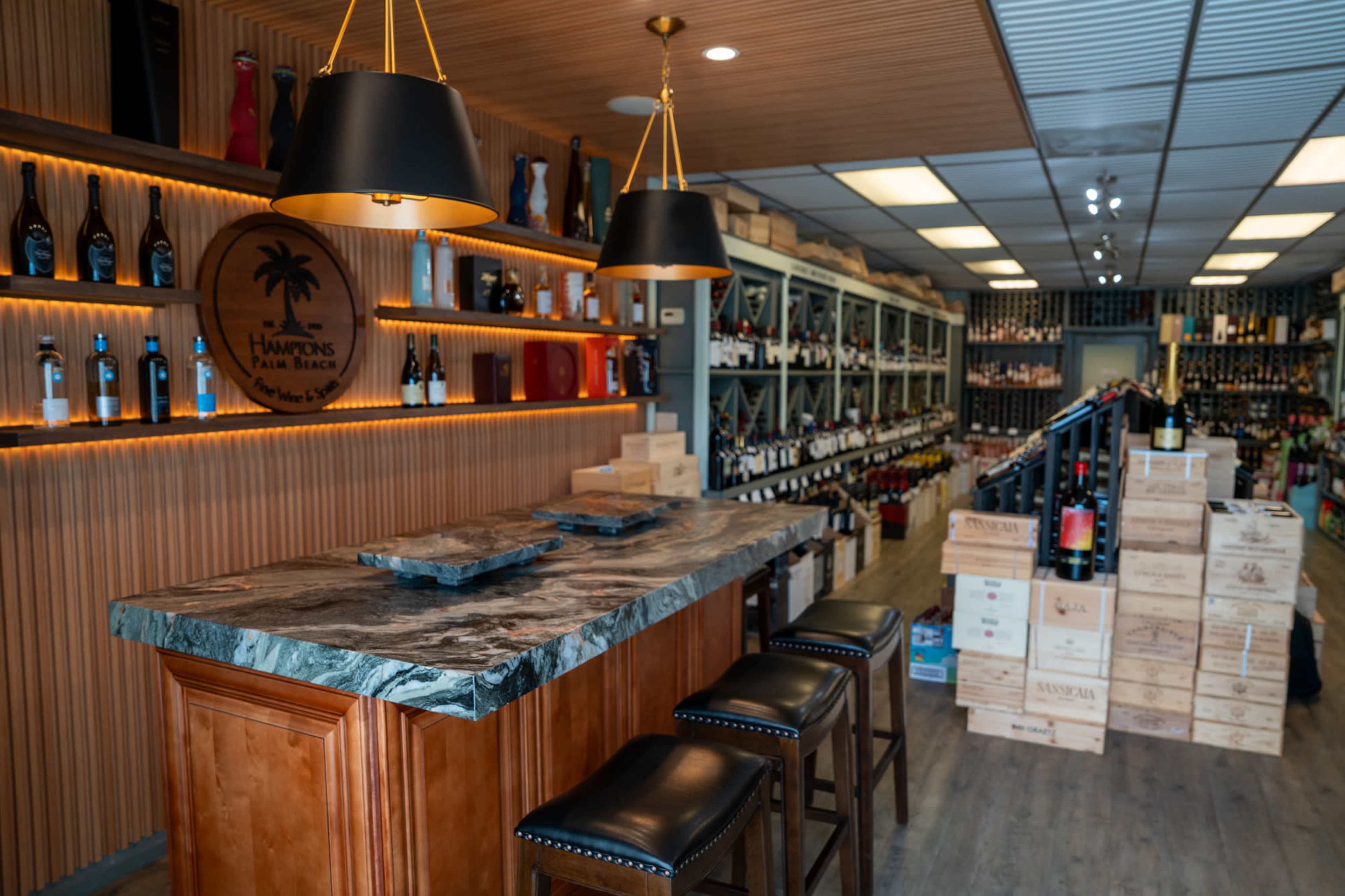 Hamptons Palm Beach Fine & Spirits | Private Room with Bar Tender in ...