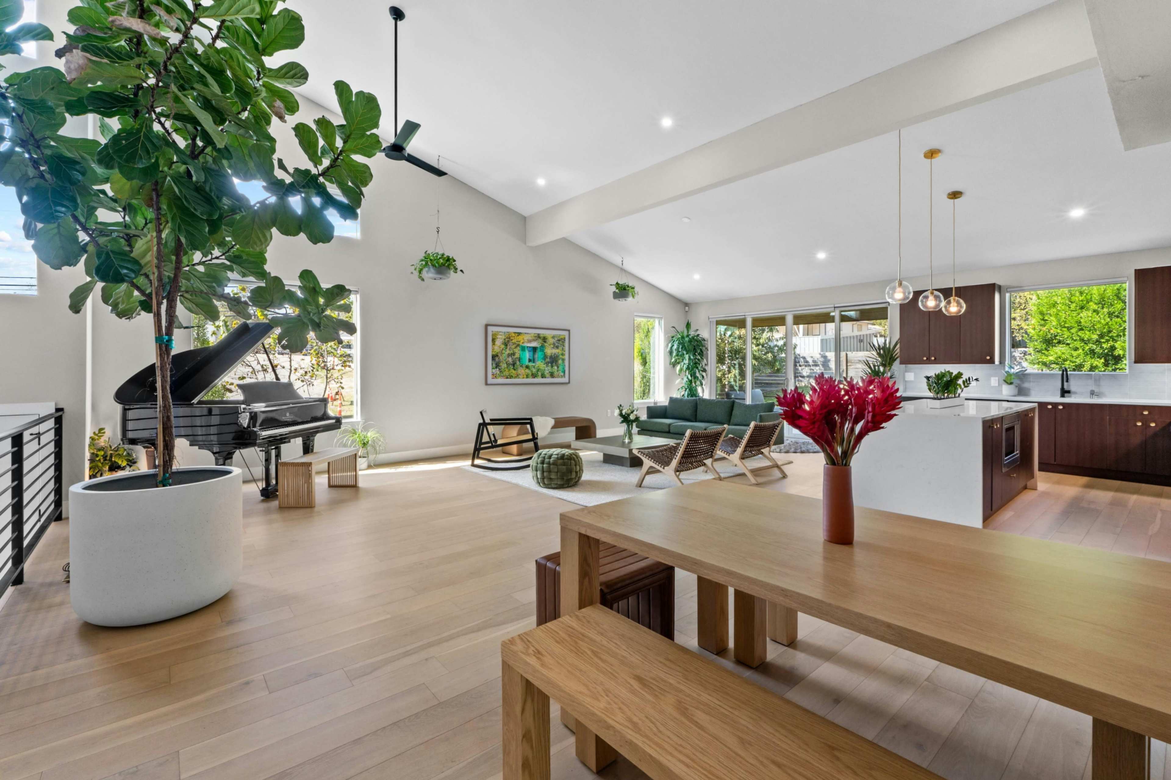 Zen Split-Level Home with Vaulted Ceilings, austin, TX | Event | Peerspace