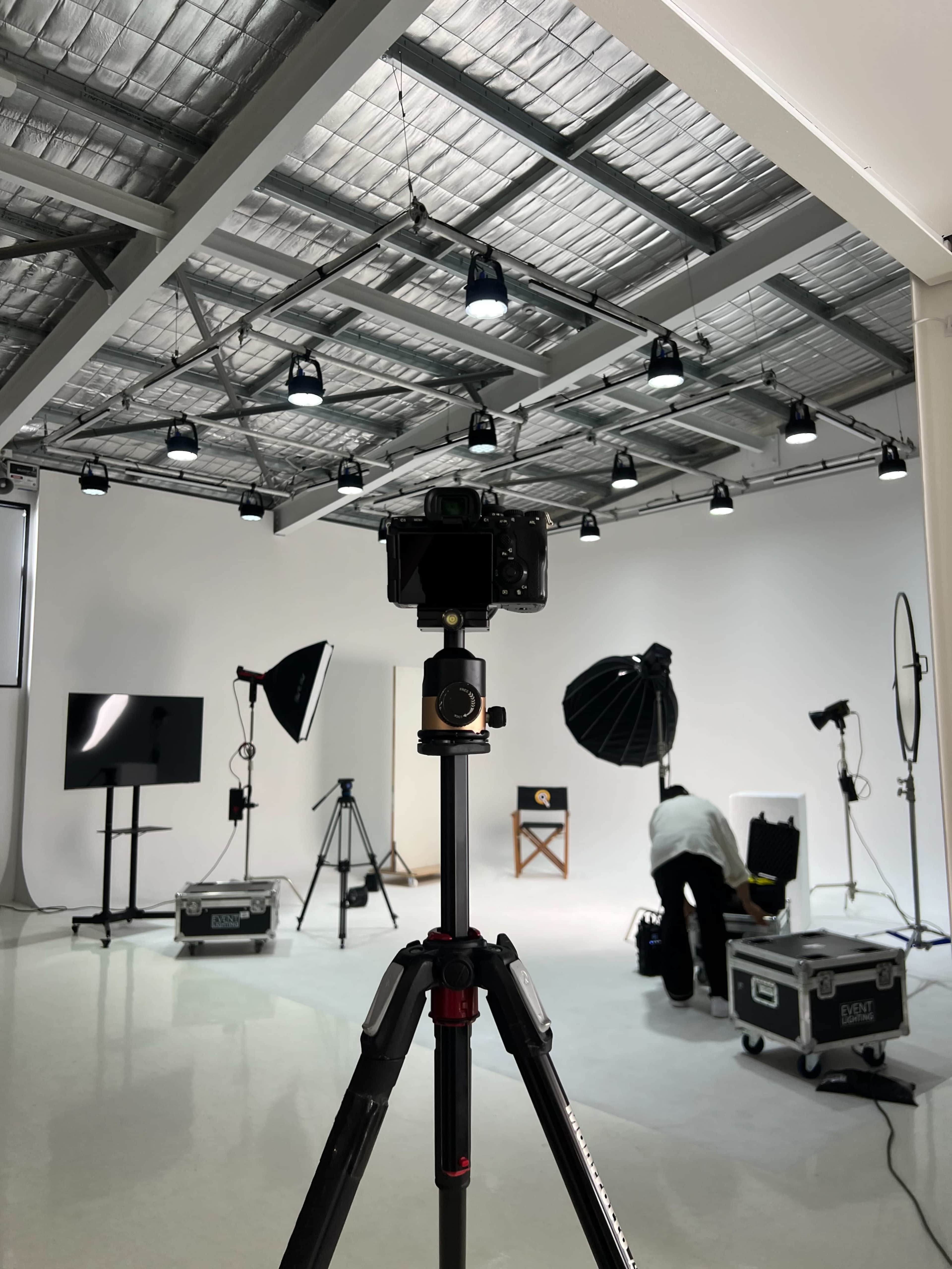 Western Sydney Cyclorama Wall Content Studio with RGB Lighting Grid and ...