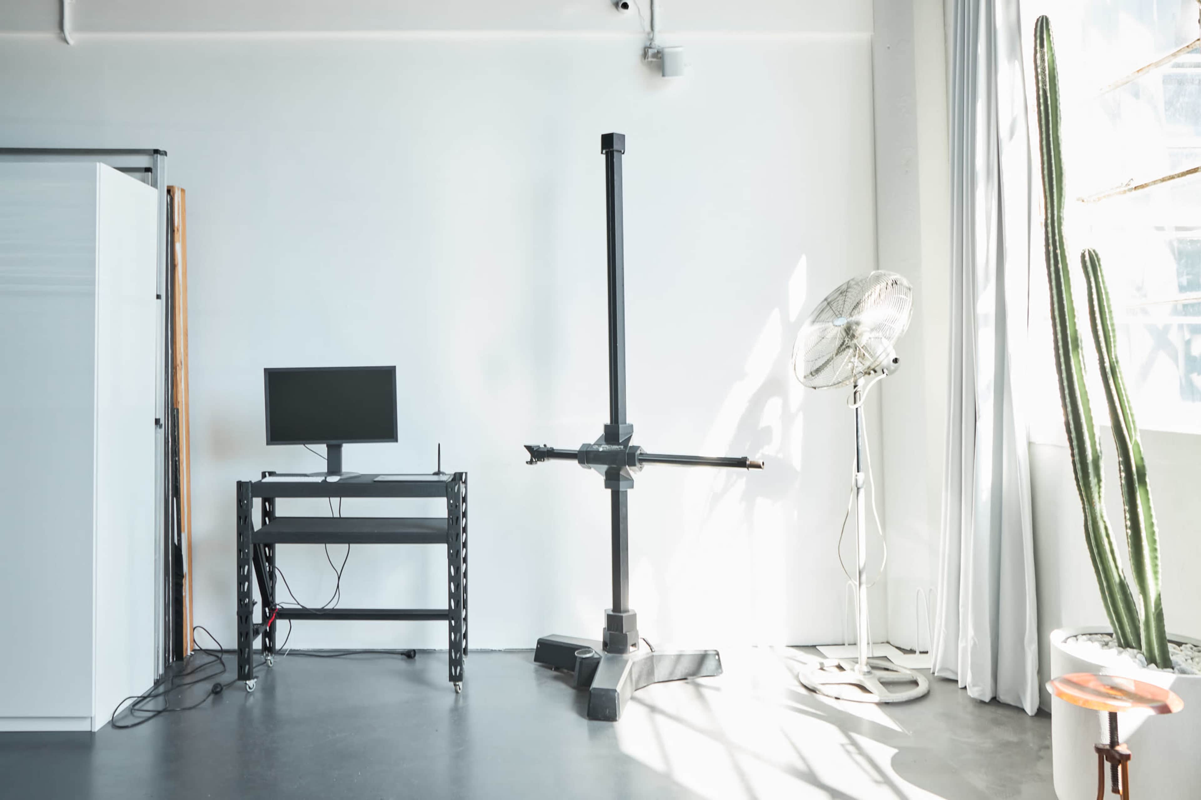 Omid Photography | Photographic Studio, Versatile studio with Tons of ...