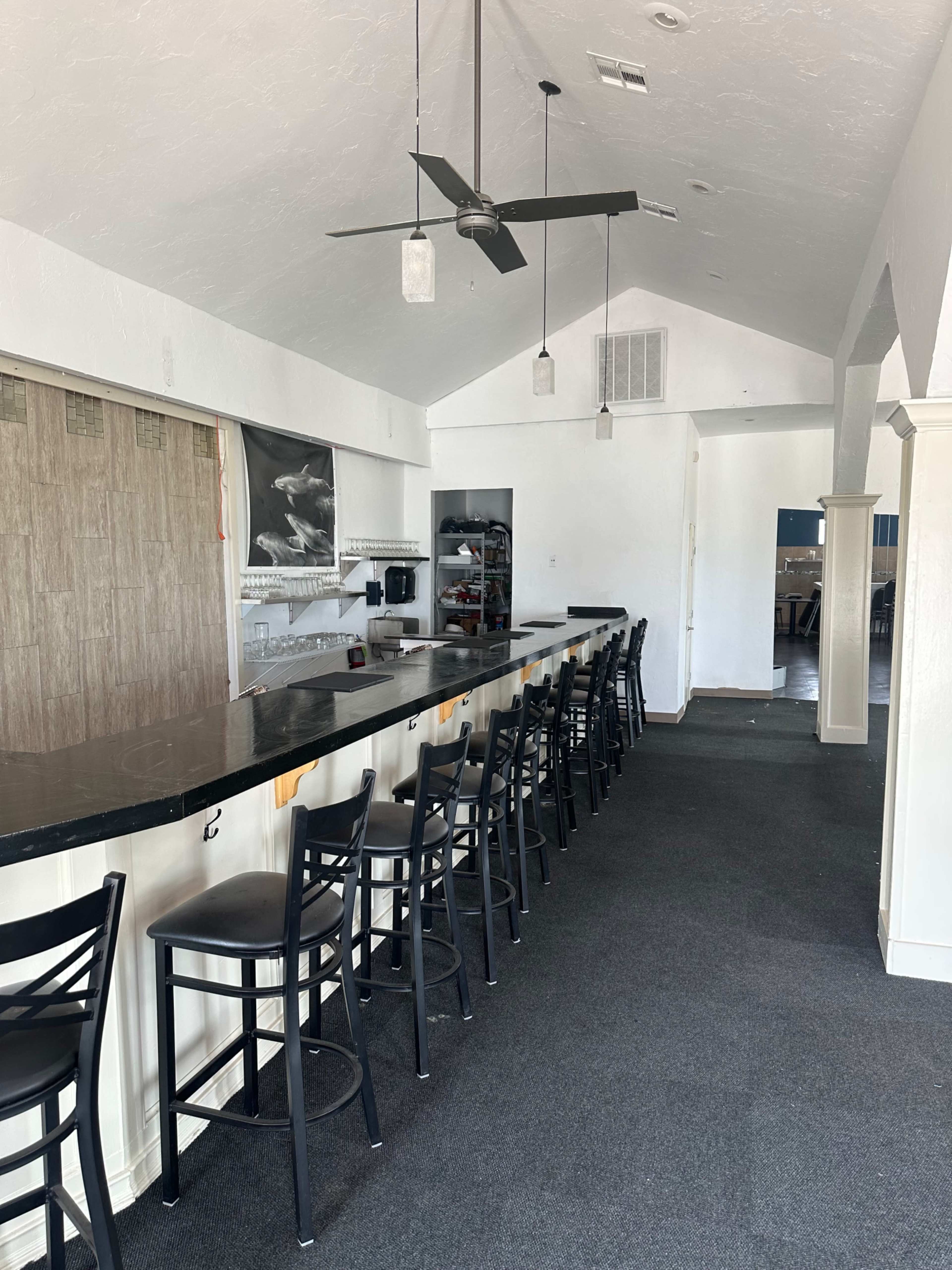 Upscale spacious restaurant, Oklahoma city, CA | Production | Peerspace