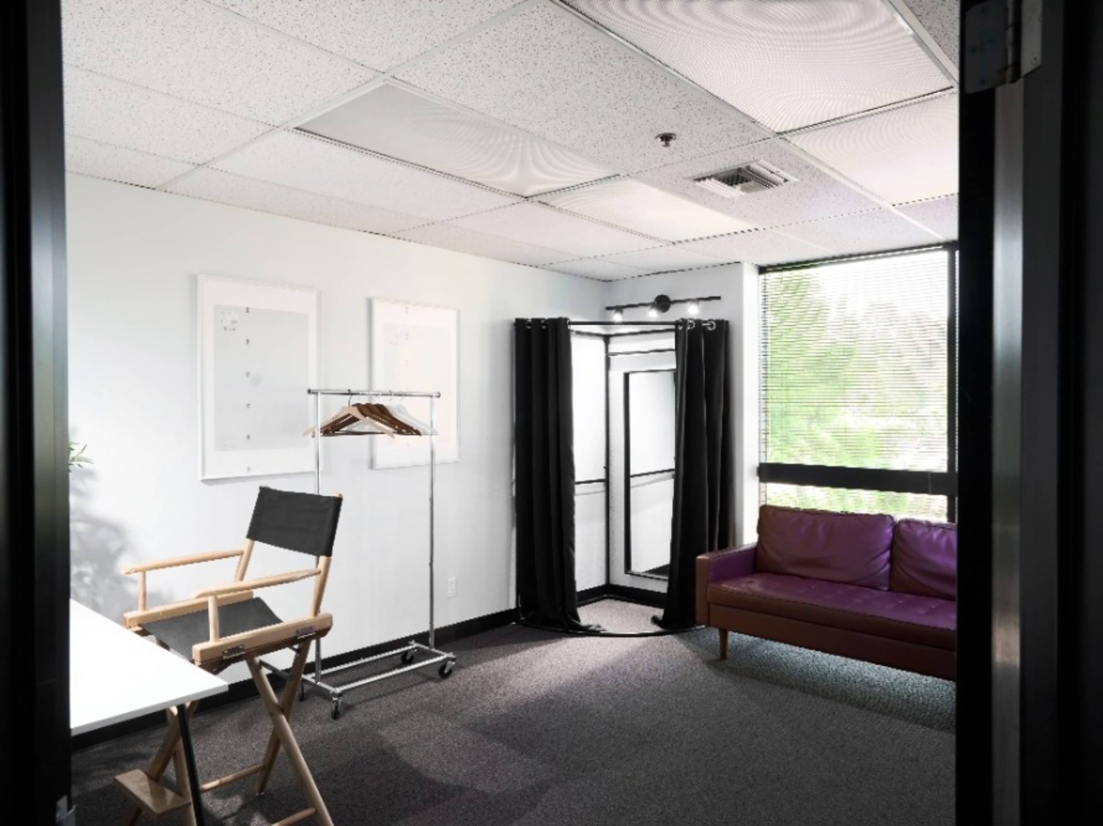 PROJKT STUDIOS | Premium RGB Lit Cyc Wall Stage, MONTEREY PARK, CA ...