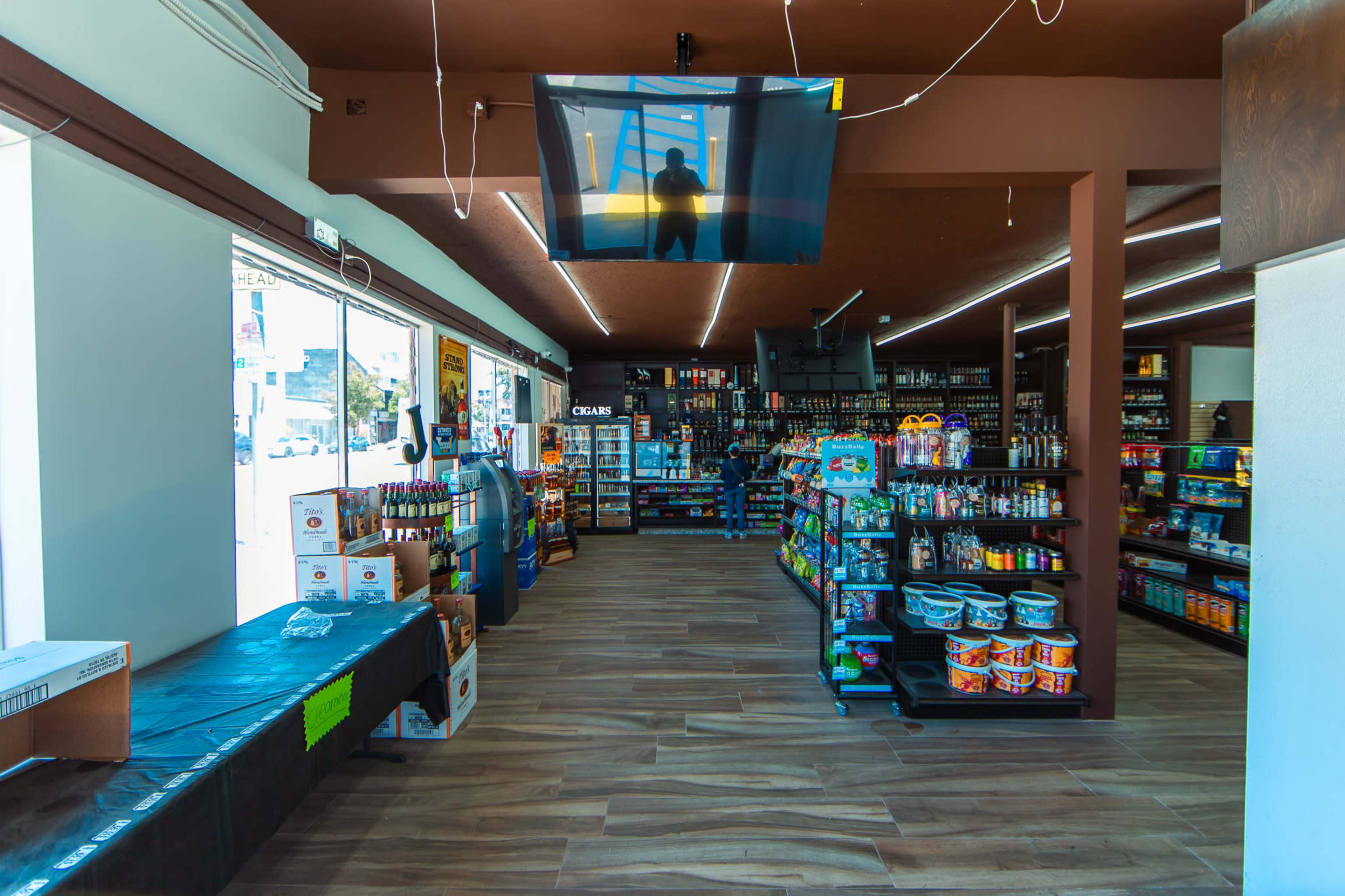 Classic Stylish Modern Liquor Store with Polished Aesthetic, Los ...