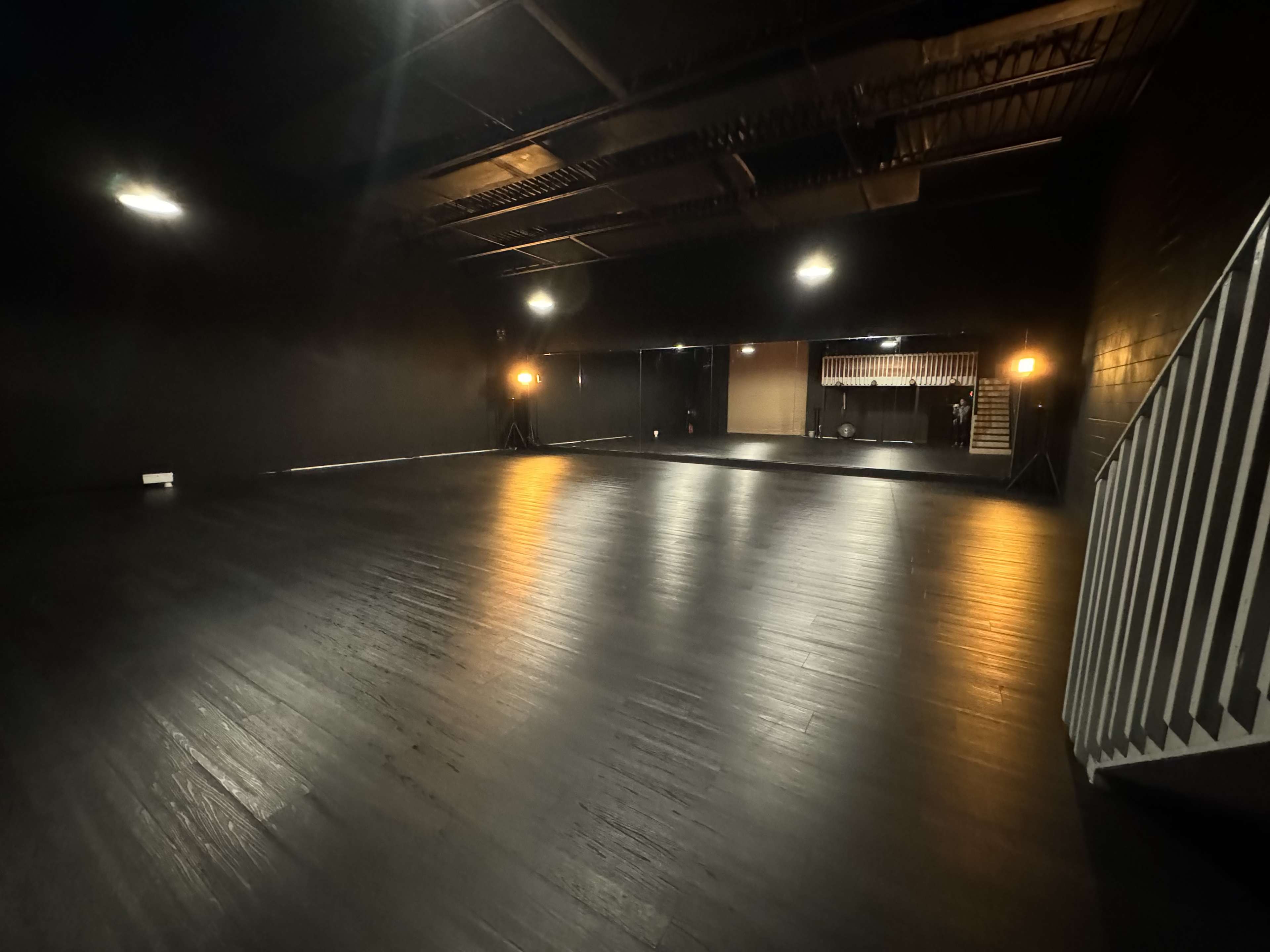 Spacious Multi-studio Space with Unique Warehouse, Orlando, FL ...
