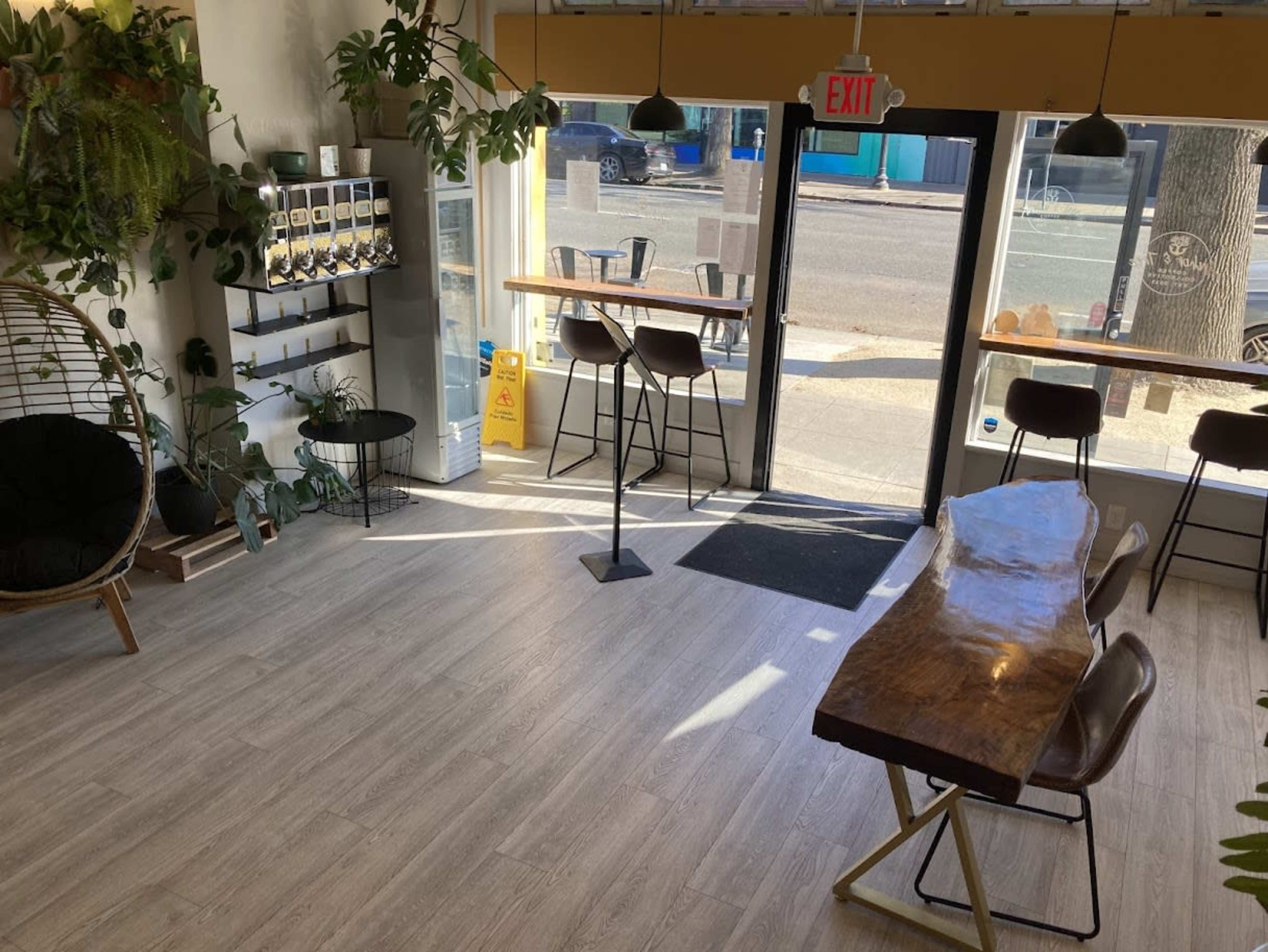 Warm and Inviting Midtown Coffee Shop and Roastery, Sacramento, CA ...