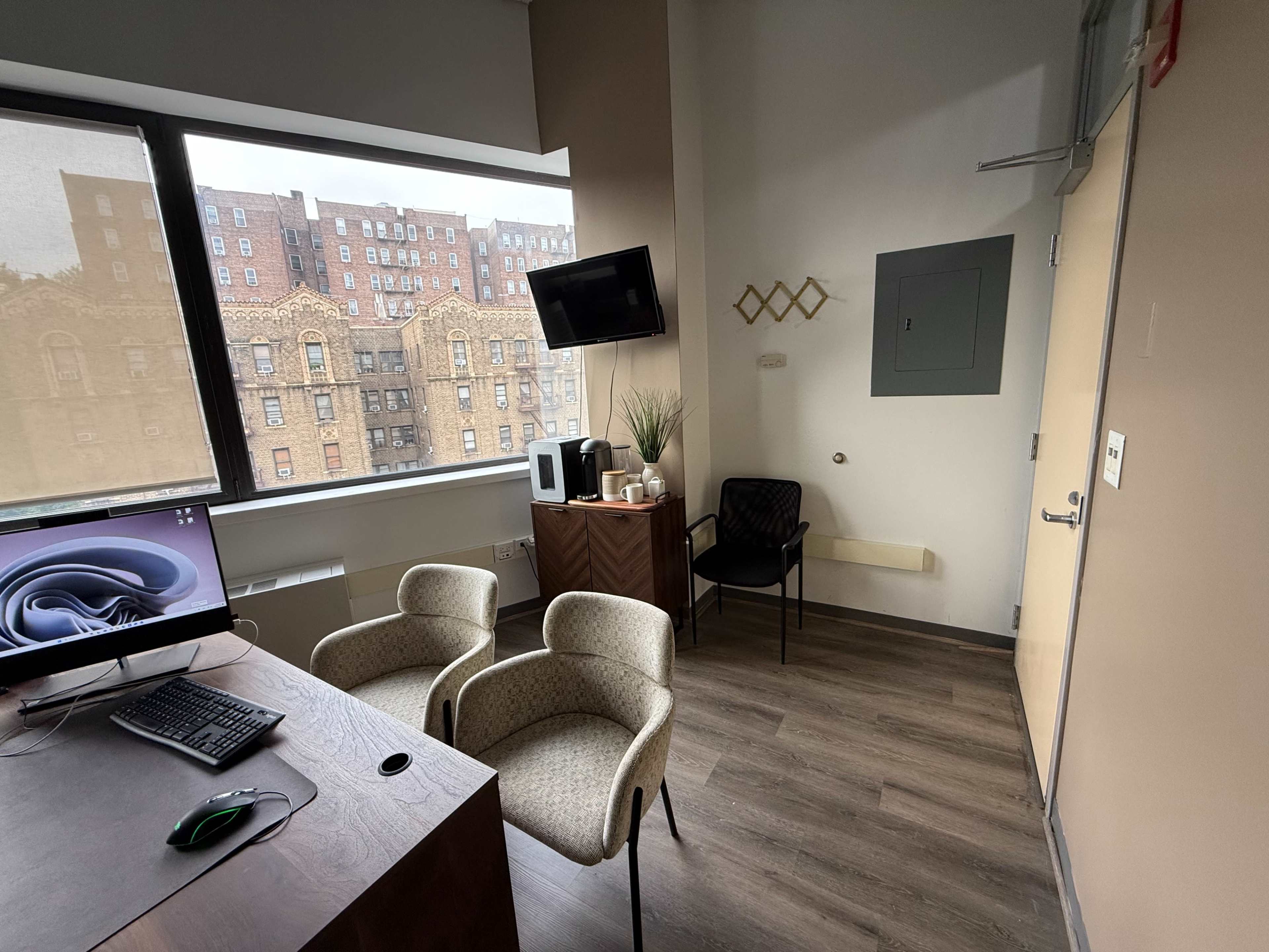 Modern private office with great view, New york, NY | Off-Site | Peerspace
